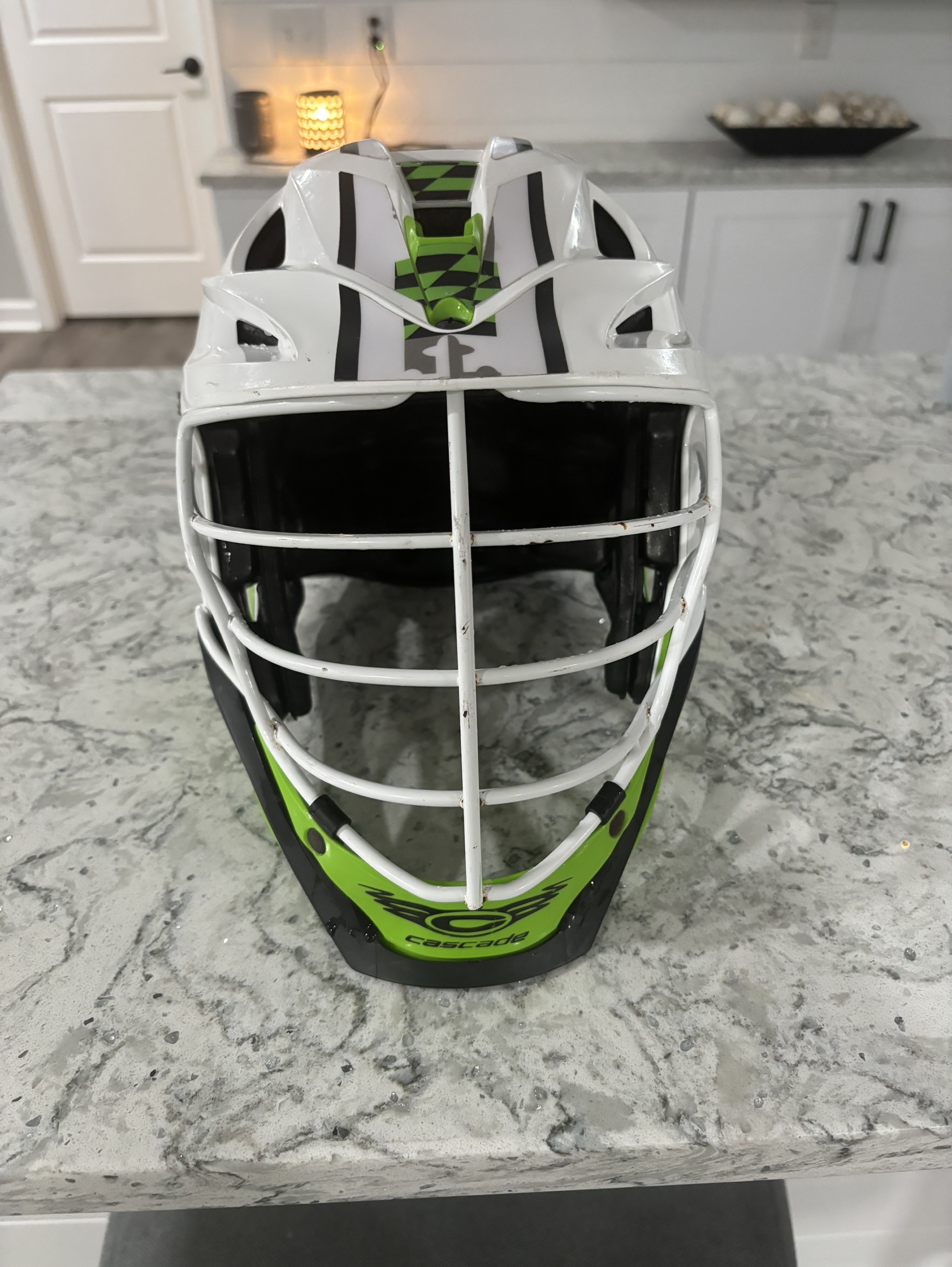 True Annapolis S Helmet | SidelineSwap
