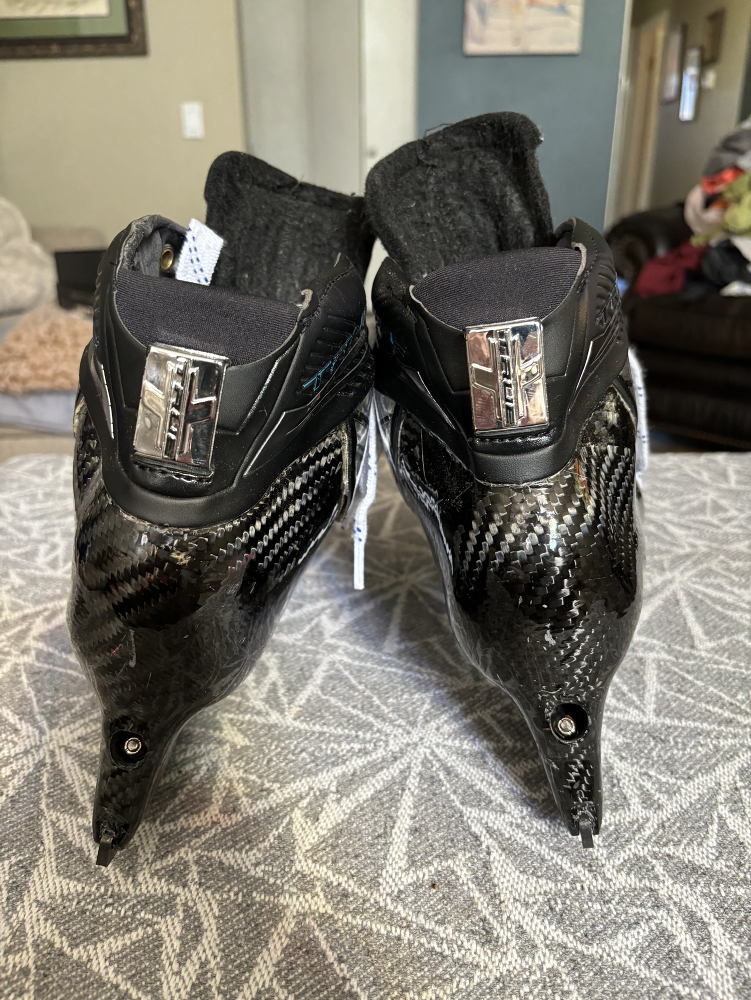 True TF Pro Custom One Piece NHL Pro Stock Goalie Skates w/Steel - Size ...