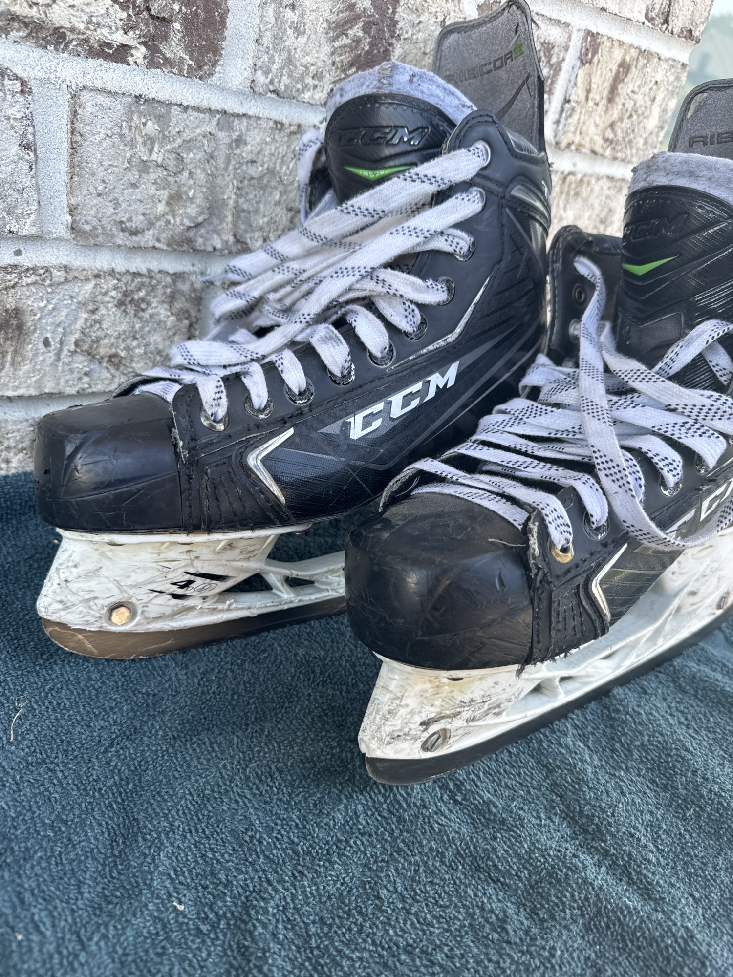 Used Senior CCM 7.5 RibCor 70K Hockey Skates | SidelineSwap