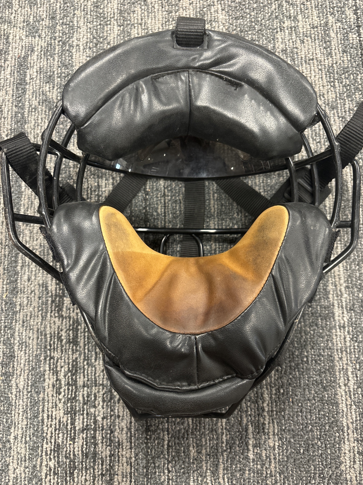 Force 3 Pro Gear Traditional Defender Mask | SidelineSwap