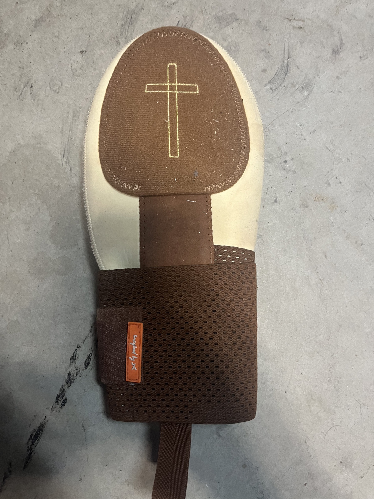 Absolutely Ridiculous Bible sliding Mitt | SidelineSwap