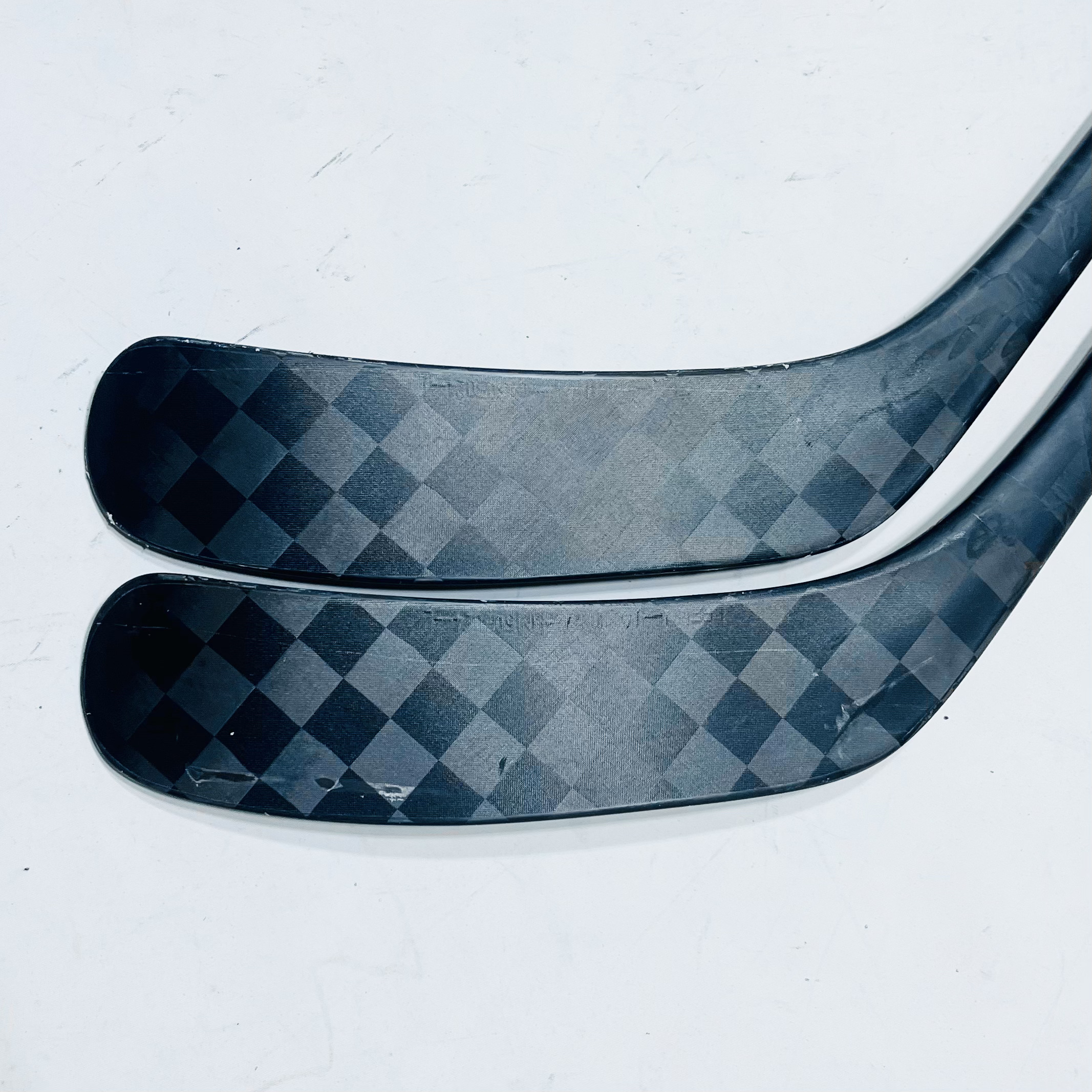 2 Pack Custom Silver Bauer Vapor Hyperlite 2 Hockey Stick-LH-87 Flex ...