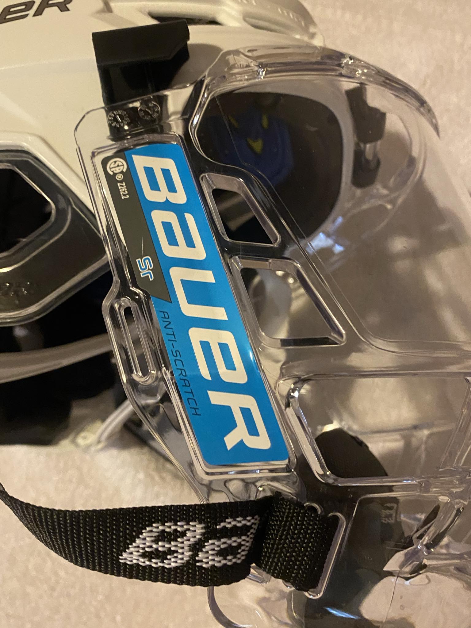 Bauer Re Akt 150 Hockey Helmet with Full Shield, Size Senior Small ...