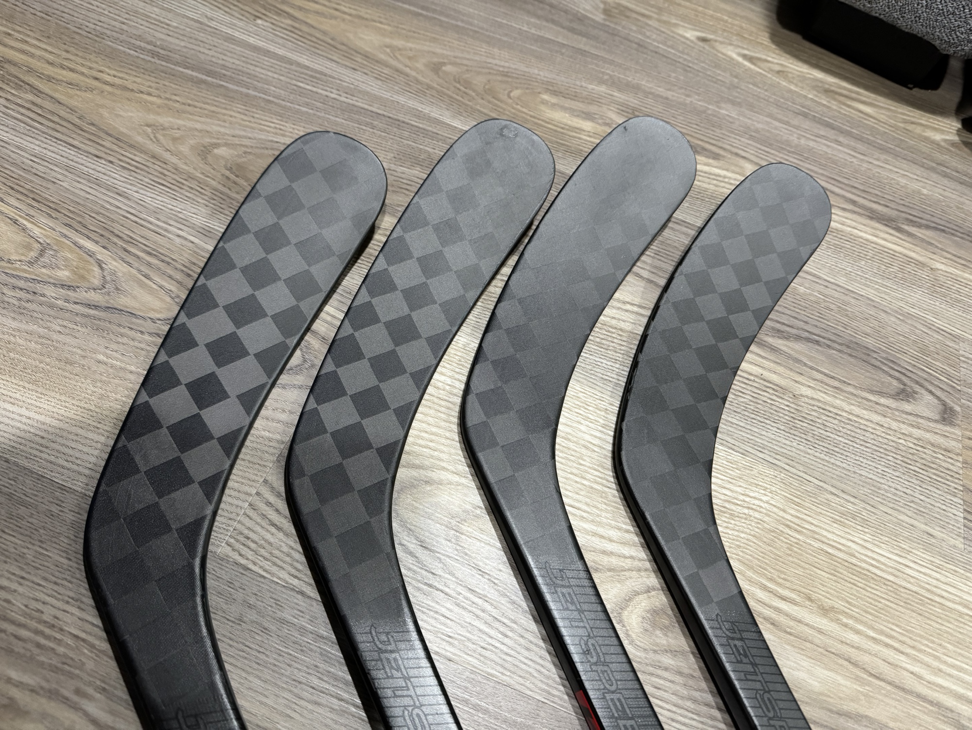 New Senior CCM Right Handed P29 Pro Stock JetSpeed Team Hockey Stick ...