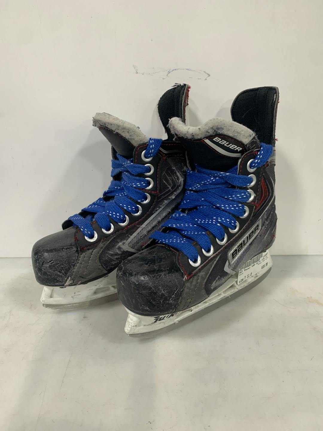 Used Bauer Vap Xltv Youth 11.0 Ice Hockey Skates | SidelineSwap