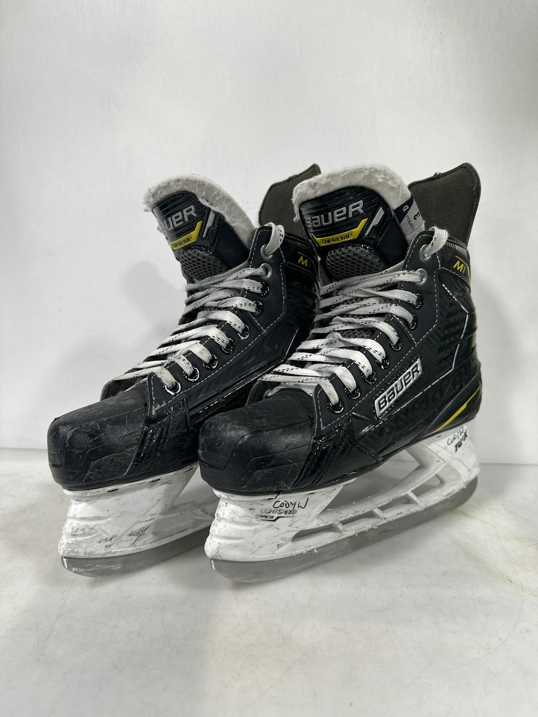 Used Bauer Sup M1 Junior 03 Ice Hockey Skates | SidelineSwap