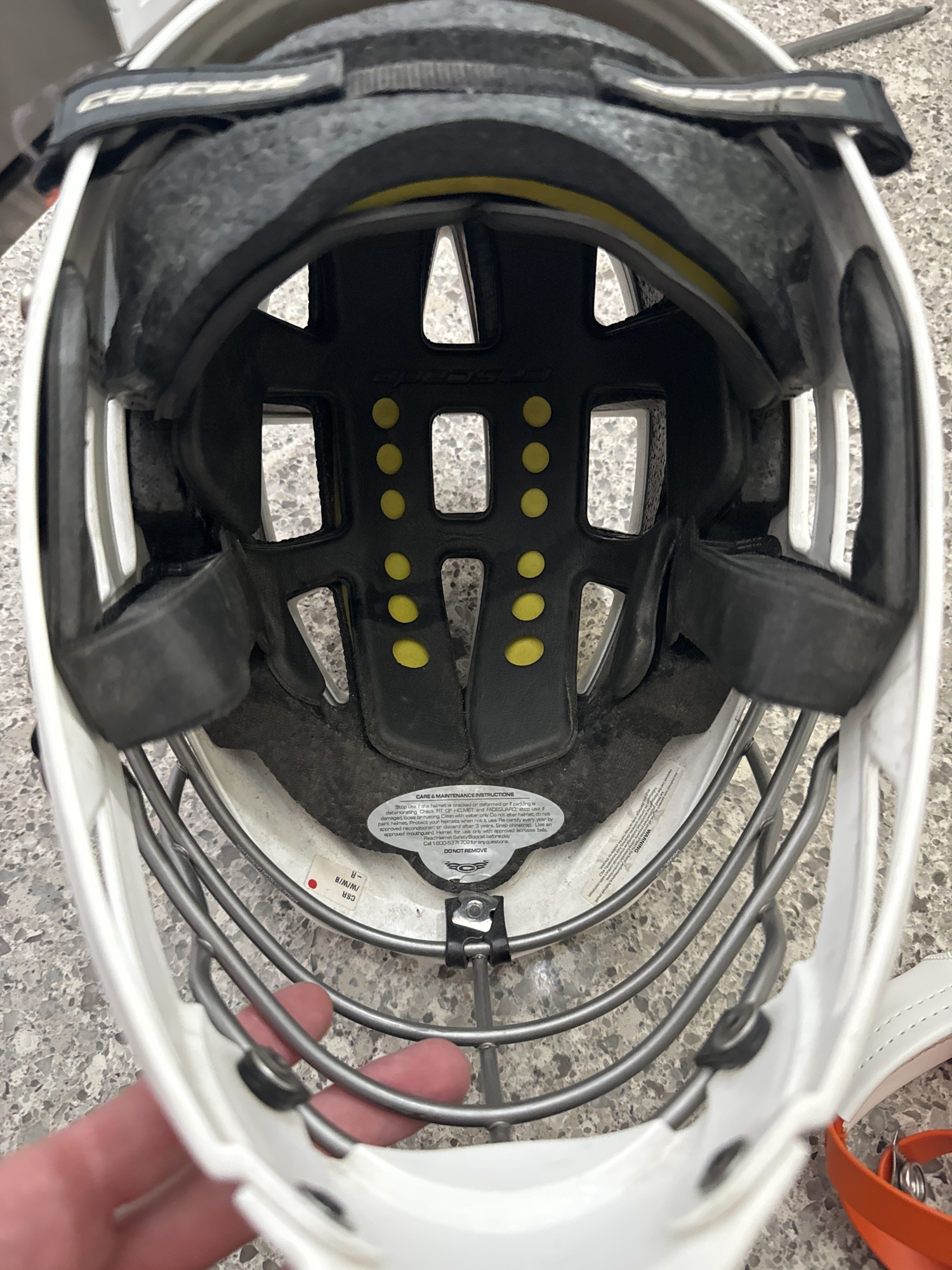Used Cascade R Helmet | SidelineSwap
