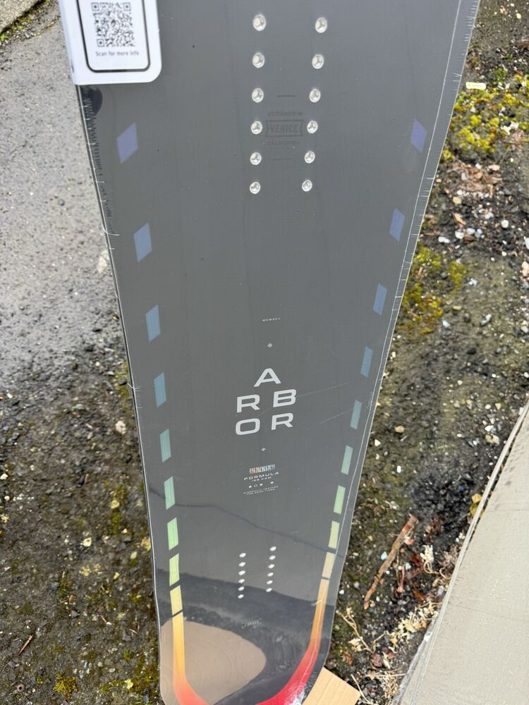 Brand New Mens 2024 Arbor Formula Camber Snowboard 157 Wide | SidelineSwap