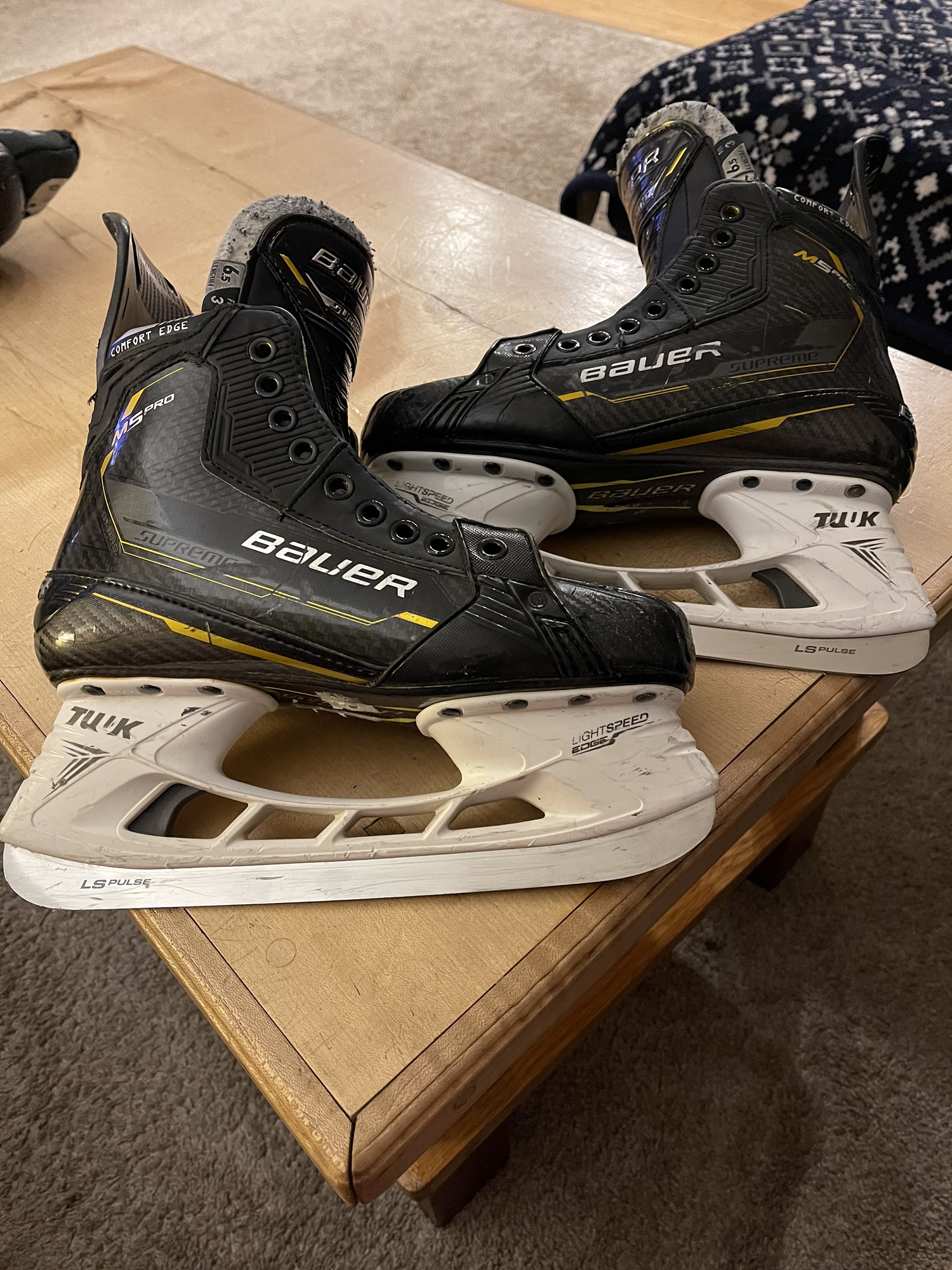 Bauer M5 Pro Hockey Skates | SidelineSwap