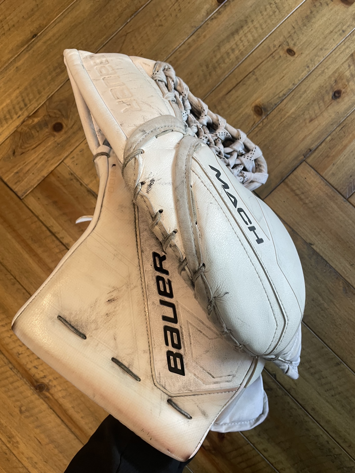 Used Bauer Regular Pro Stock Mach | SidelineSwap