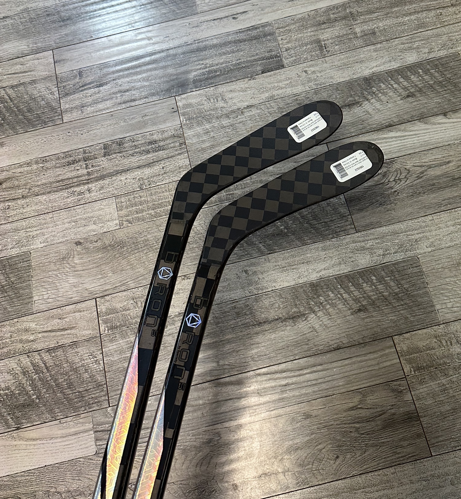 NEW! 2 Pack! 2x 70 Flex Right Handed P28 Proto-R Hockey Sticks ...
