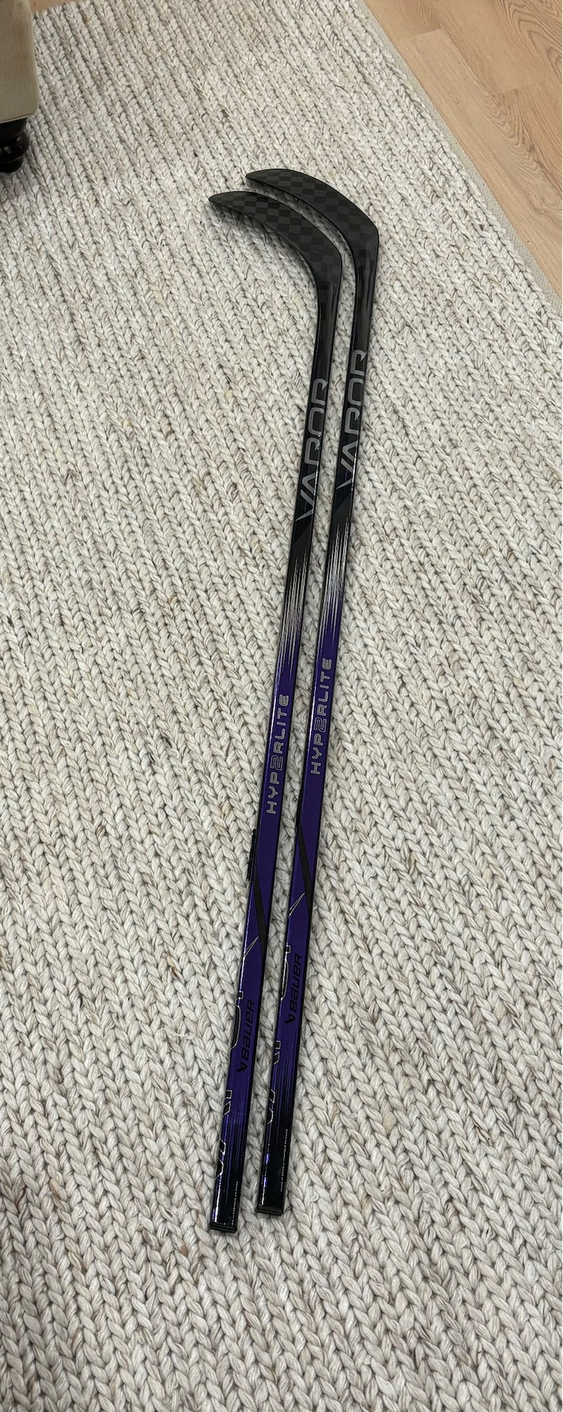 New Custom Bauer Hyperlite 2. (1 Stick Only). Right hand, P28, 82 Flex ...