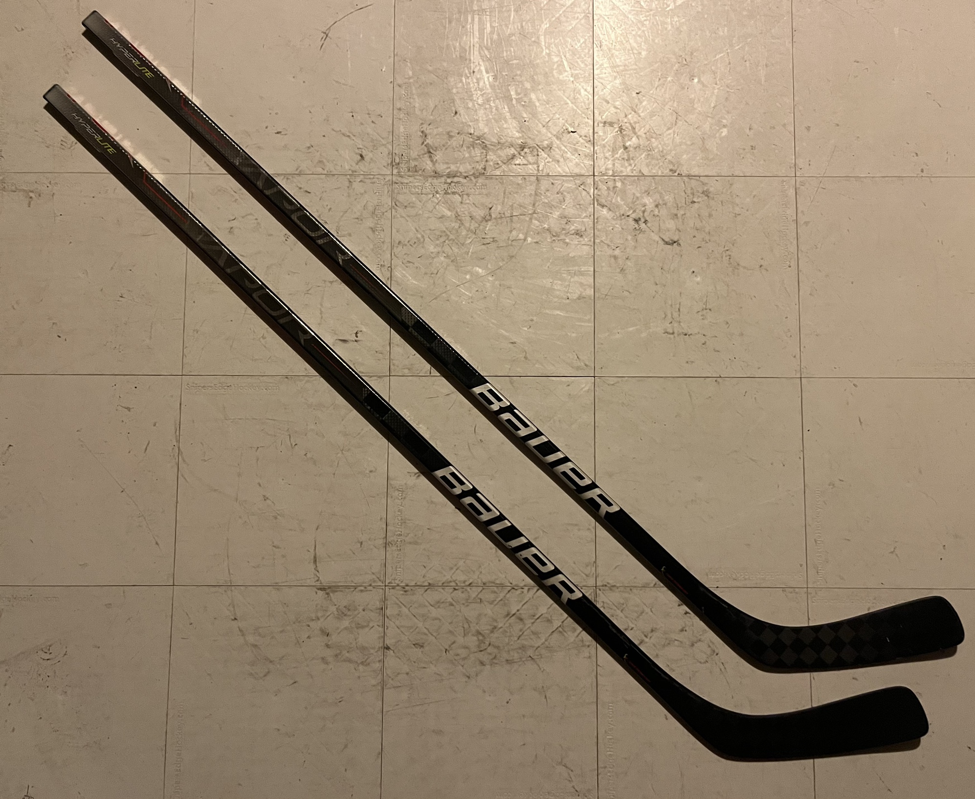 Bauer Vapor Hyperlite (Pro Stock Kane Curve) | SidelineSwap