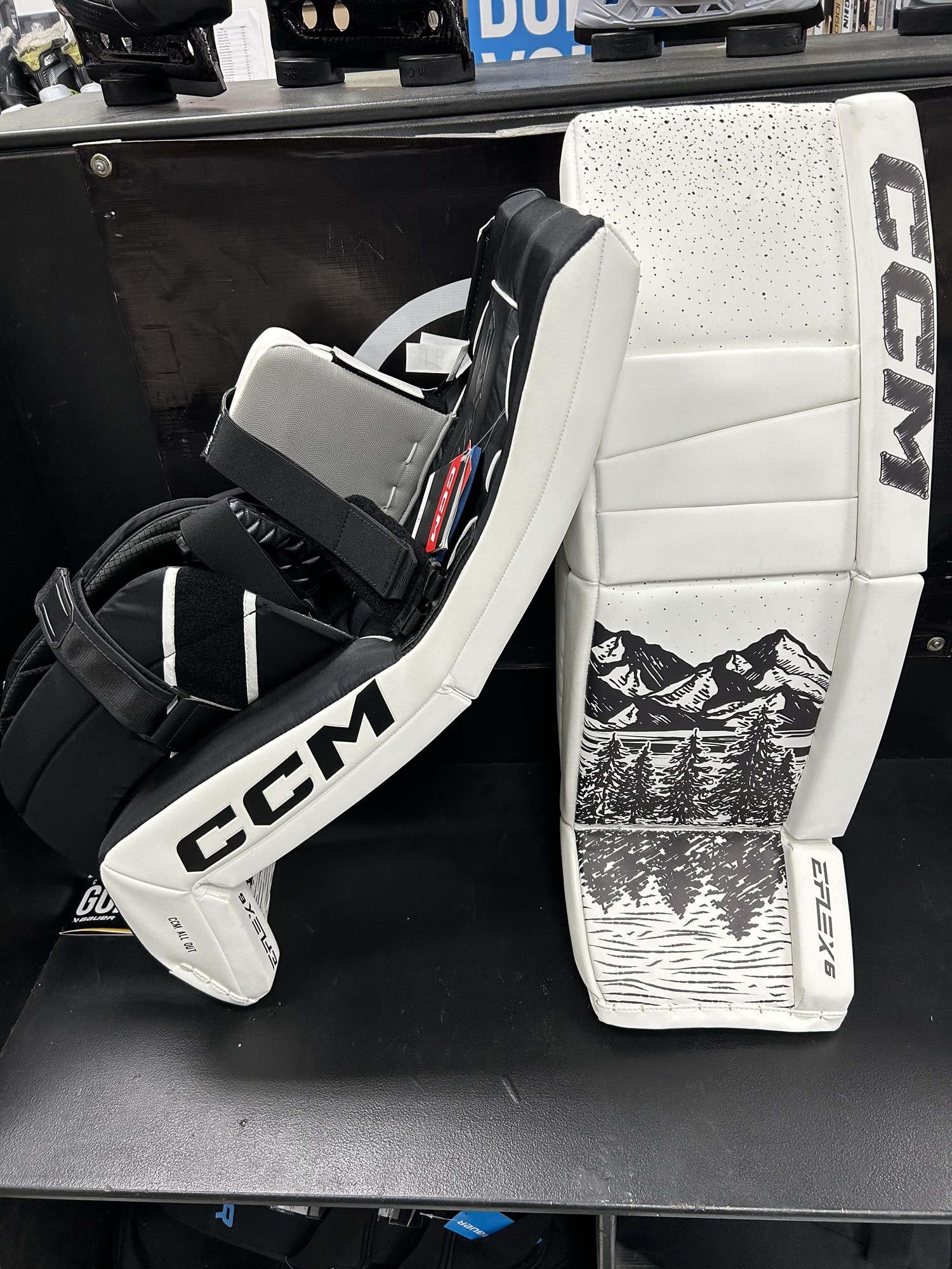 New CCM Eflex 6 ALL OUT Full Set | SidelineSwap