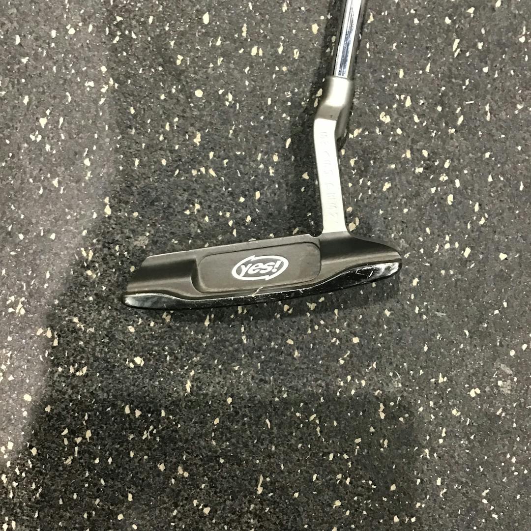 Used Yes Callie Blade Putters | SidelineSwap