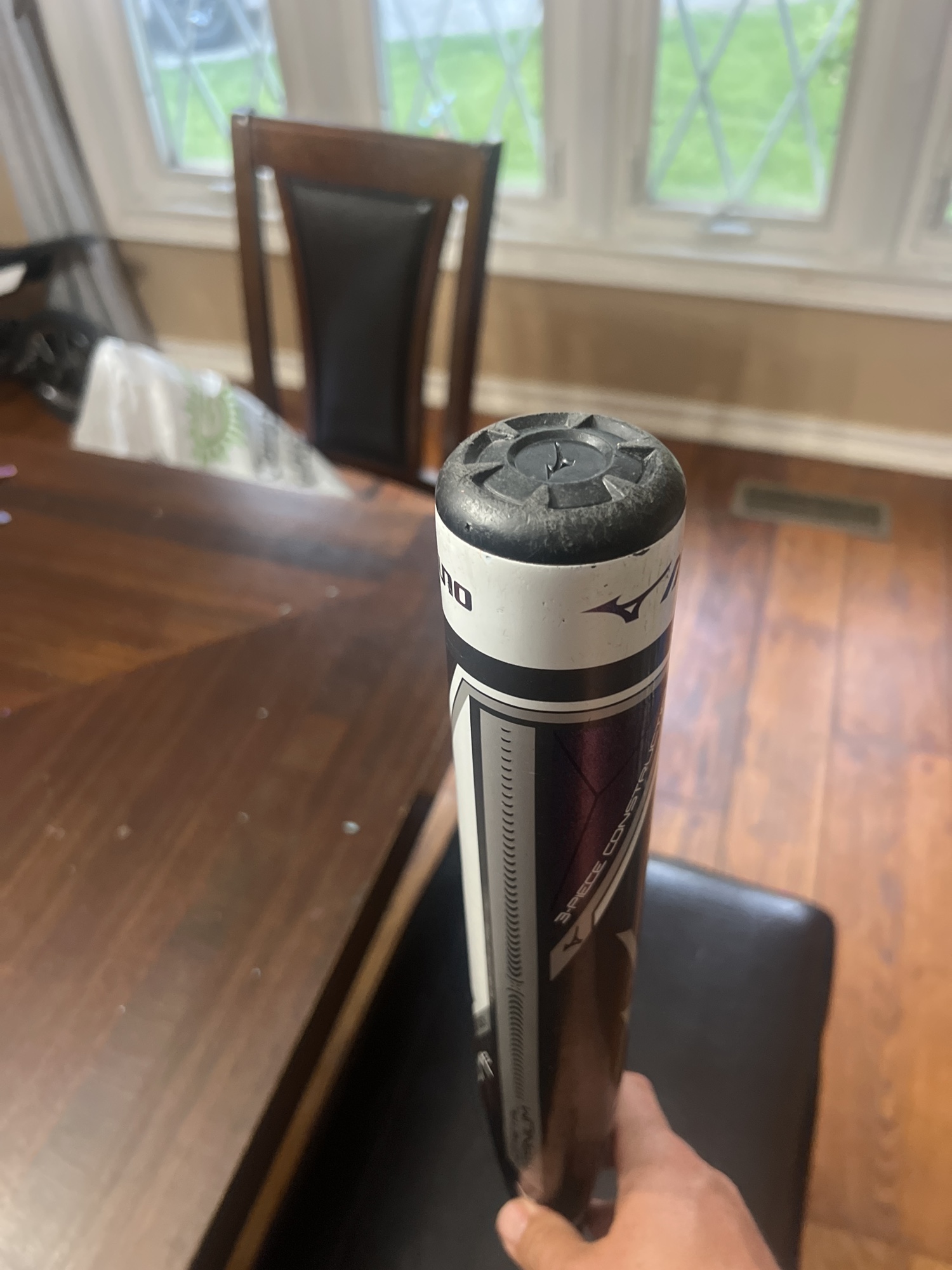 Used 2021 Mizuno Composite 22 oz 32" F20 Titanium Bat | SidelineSwap