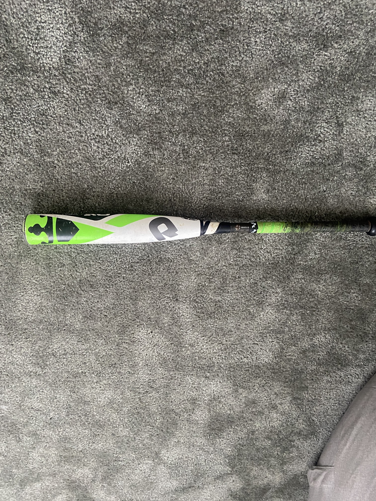 Used DeMarini Green Cap USSSA Certified Composite 28 oz 31" CF Zen Bat ...