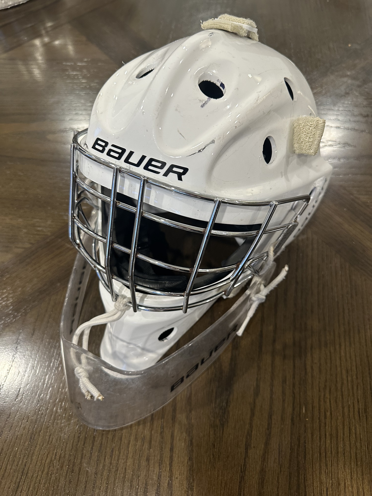 BAUER PROFILE 930 GOALIE MASK - JUNIOR | SidelineSwap