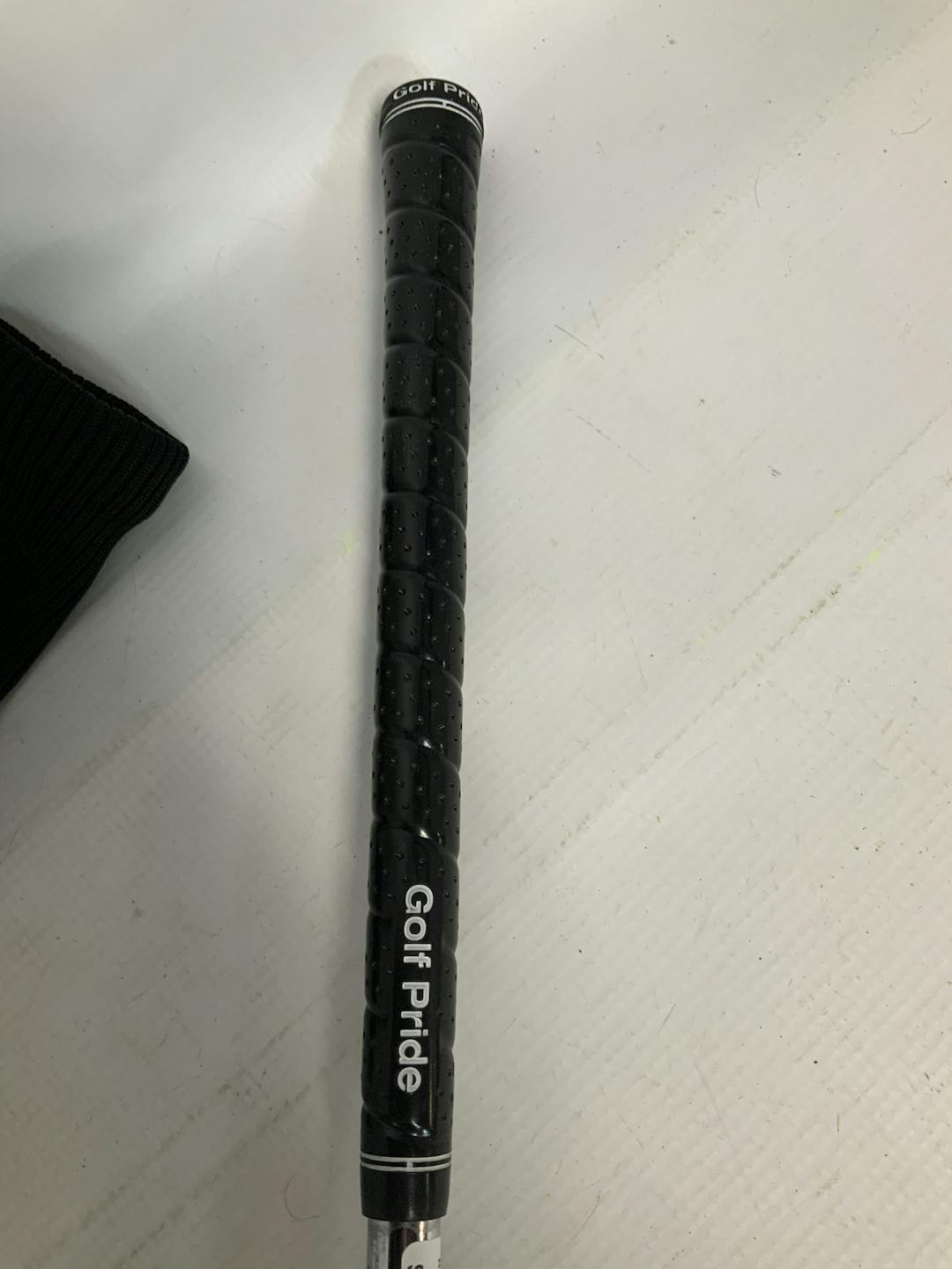 Used Strata Ultimate 4 Hybrid Regular Flex Steel Shaft Hybrid Clubs ...