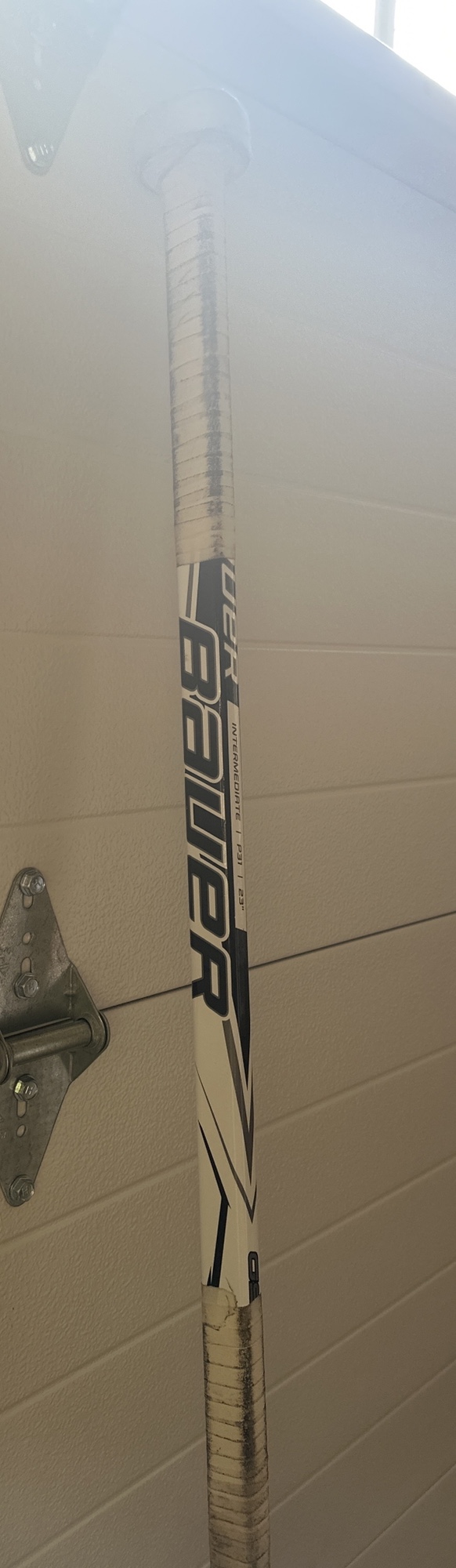 Bauer Elite P31 Goalie Stick 23” Intermediate | SidelineSwap