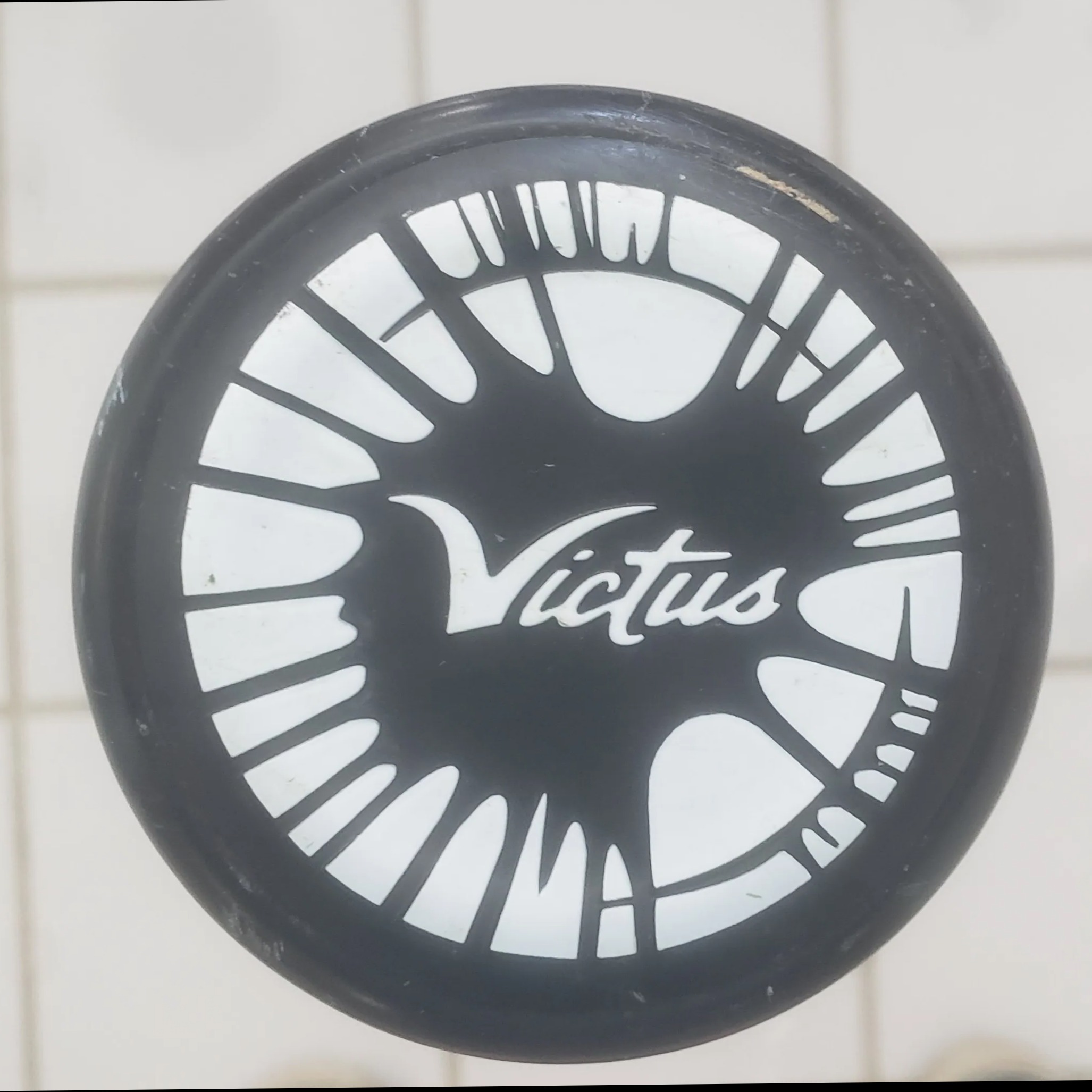 2024 Victus Vibe USABat Certified Bat (-10) Alloy 20 oz 30" | SidelineSwap