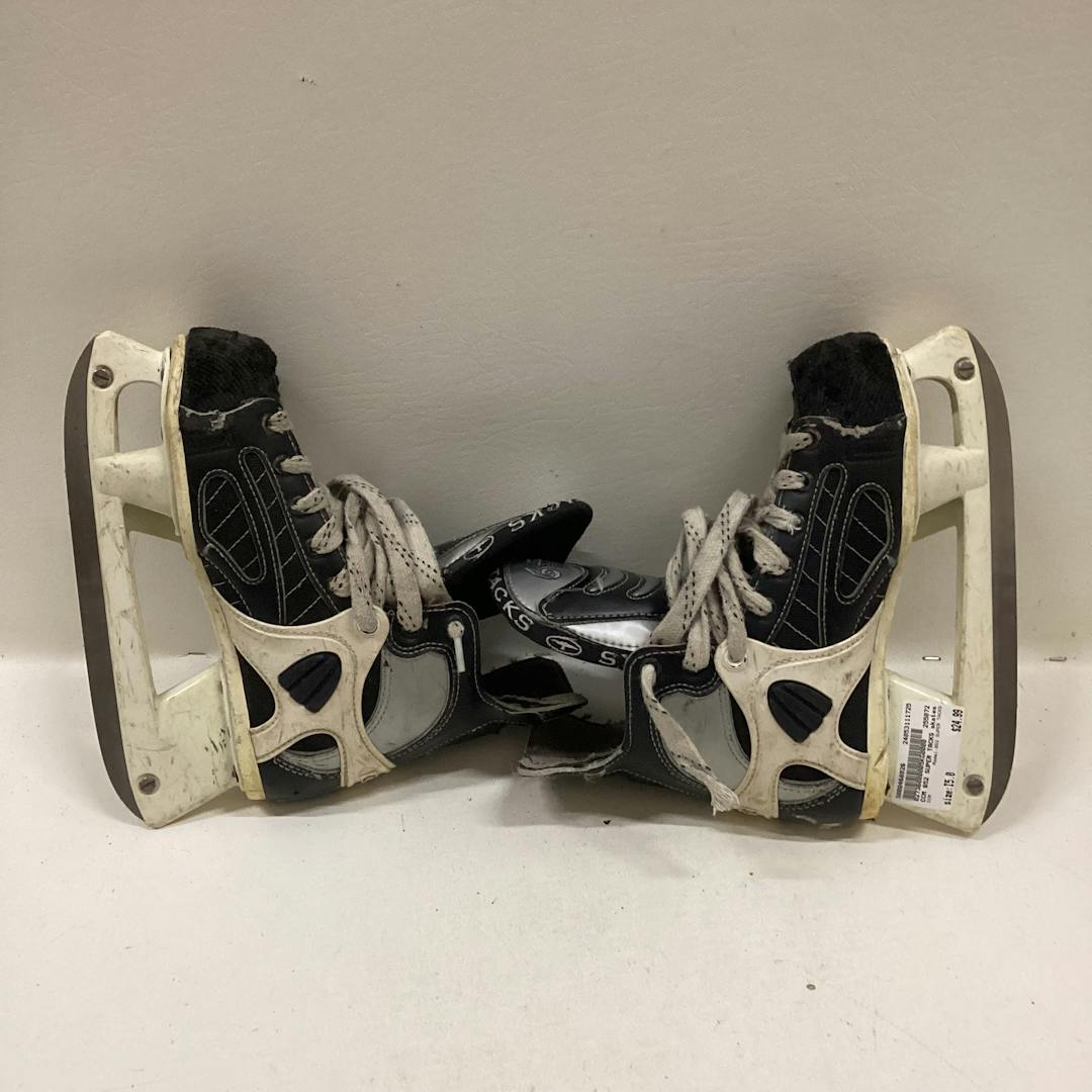 Used Ccm 652 Super Tacks Intermediate 5.0 Ice Hockey Skates | SidelineSwap