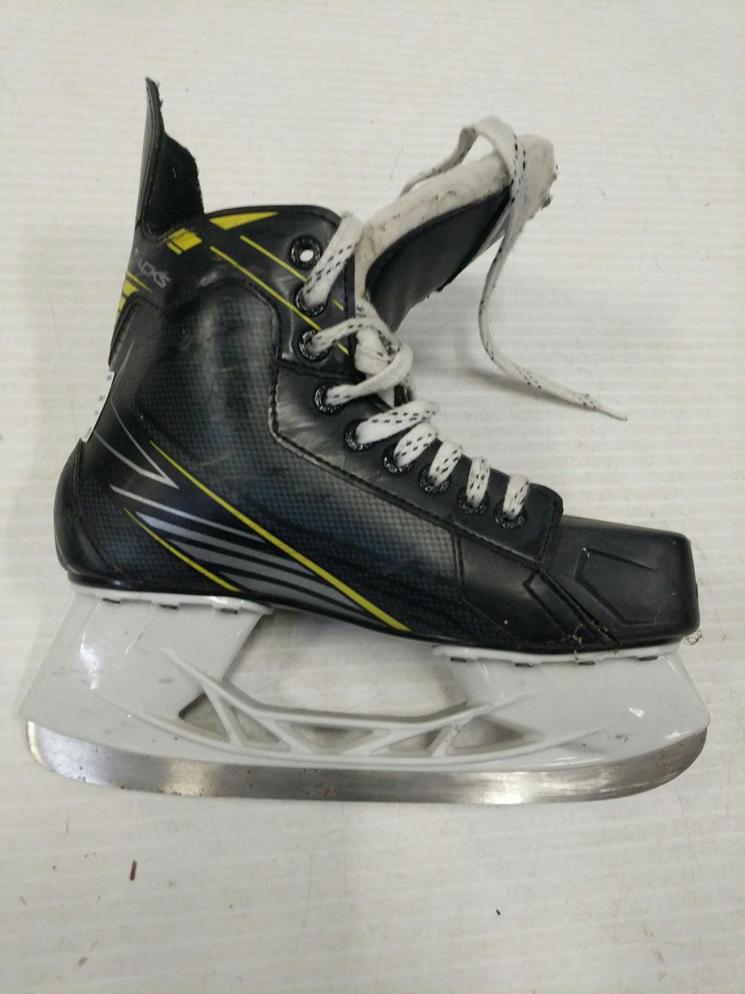 Used Ccm Tacks 2092 Senior 6 Ice Hockey Skates | SidelineSwap