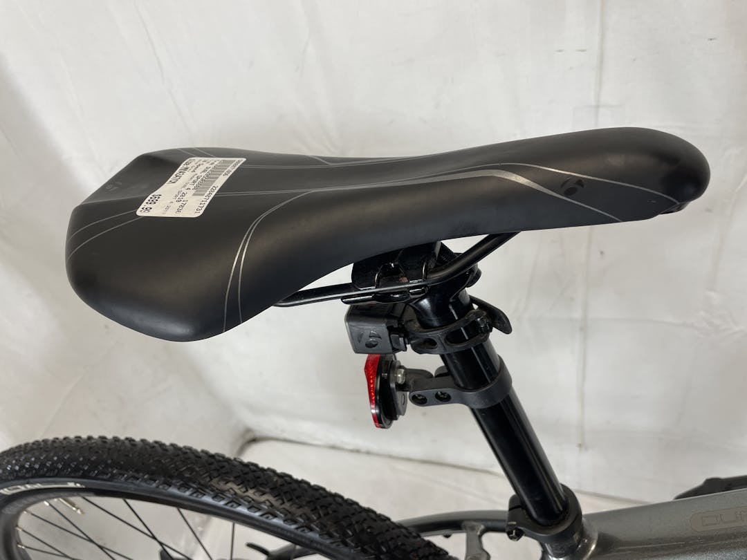 Used 2019 Trek Dual Sport 4 17.5" Frame 20-speed Mens Bicycle Hybrid ...