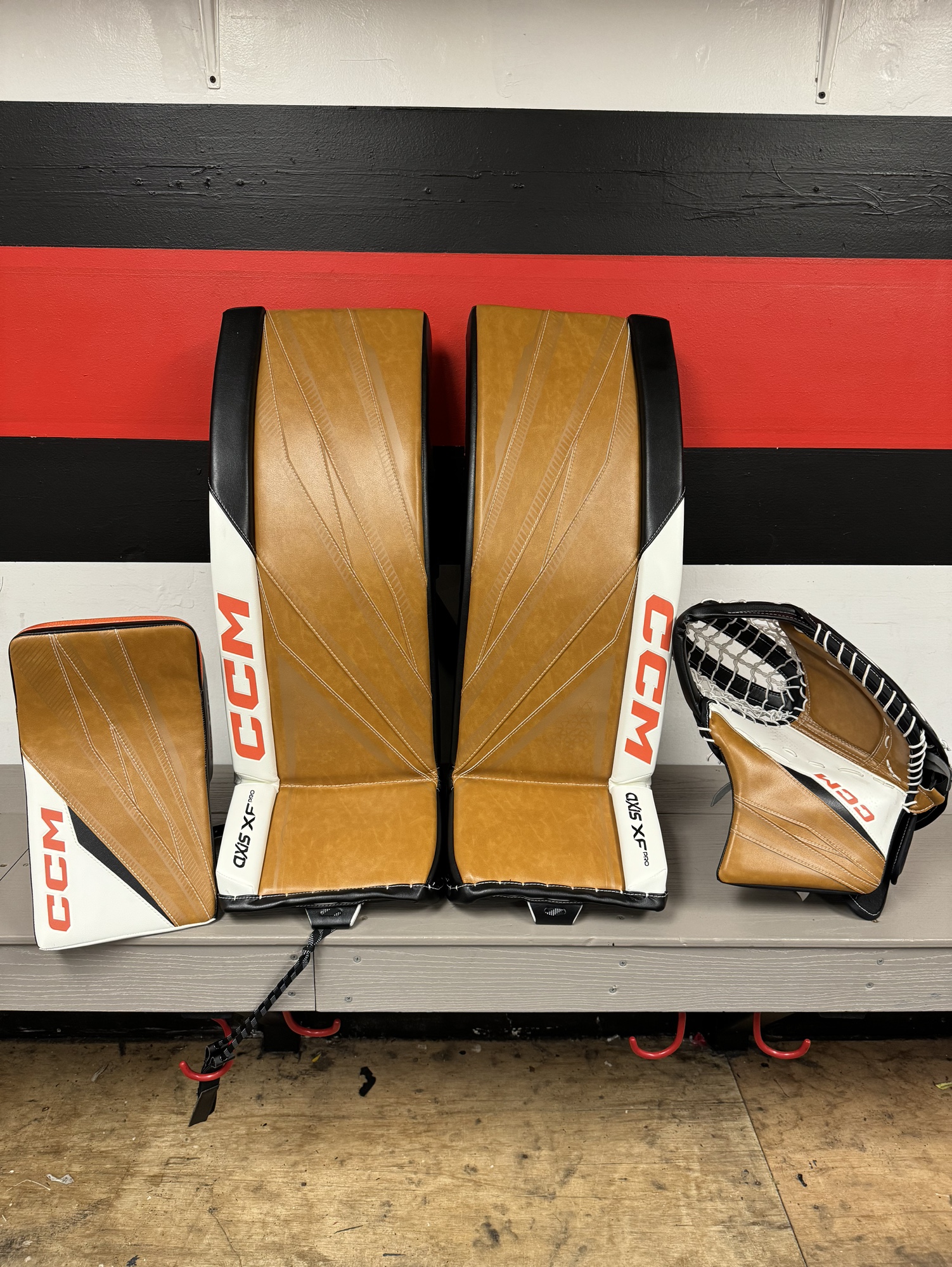 CCM Axis XF Pro Custom Set 33+1.5 | SidelineSwap