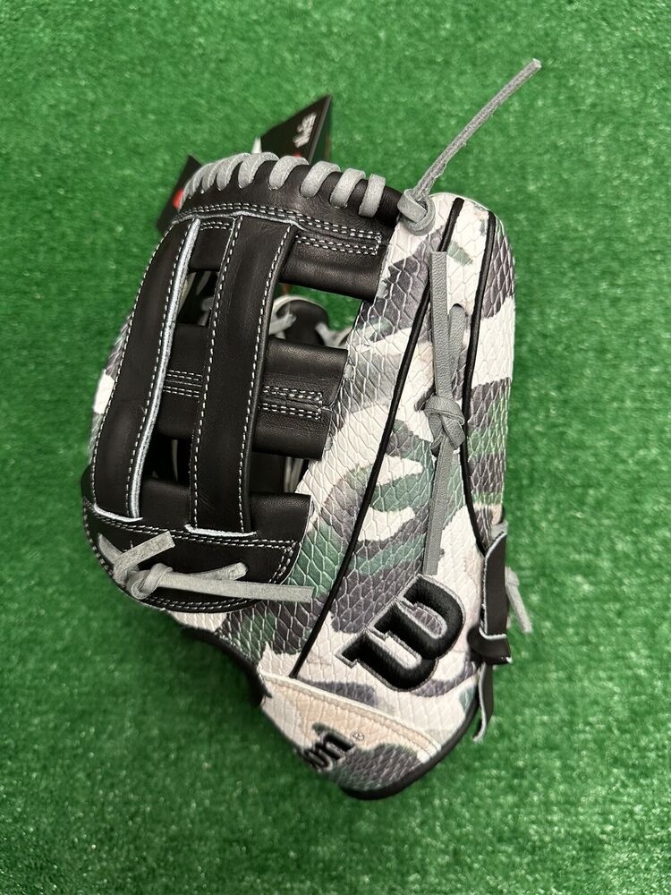 Wilson A2000 PP05 11.5" Custom Camo Texas Edition Infield Baseball ...