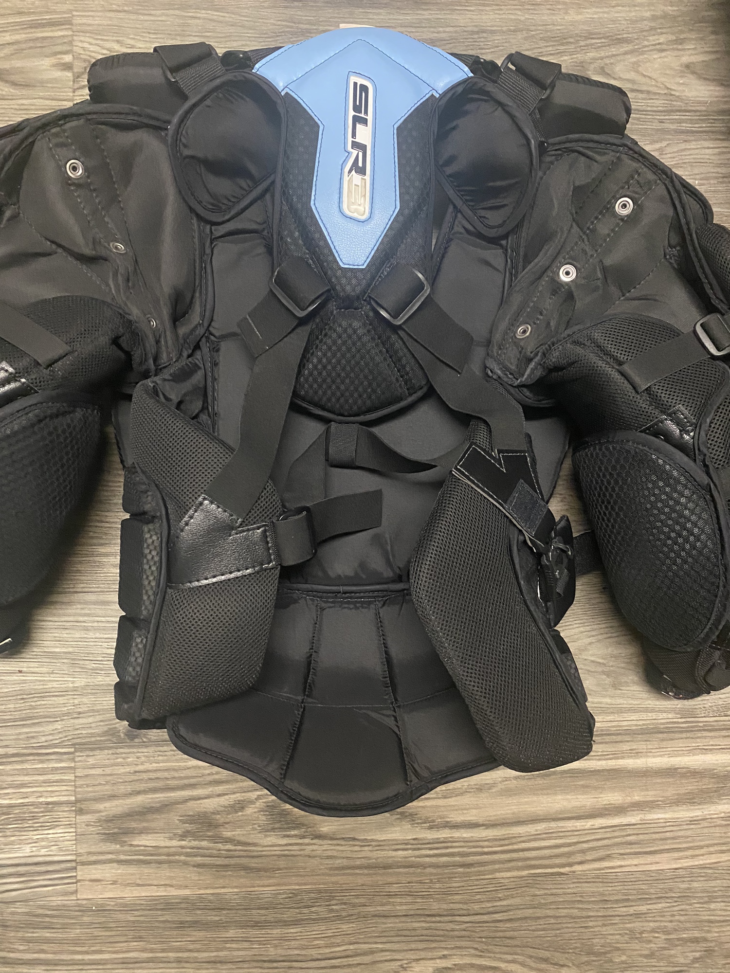 Vaughn SLR 3 Pro Carbon Chest Protector | SidelineSwap