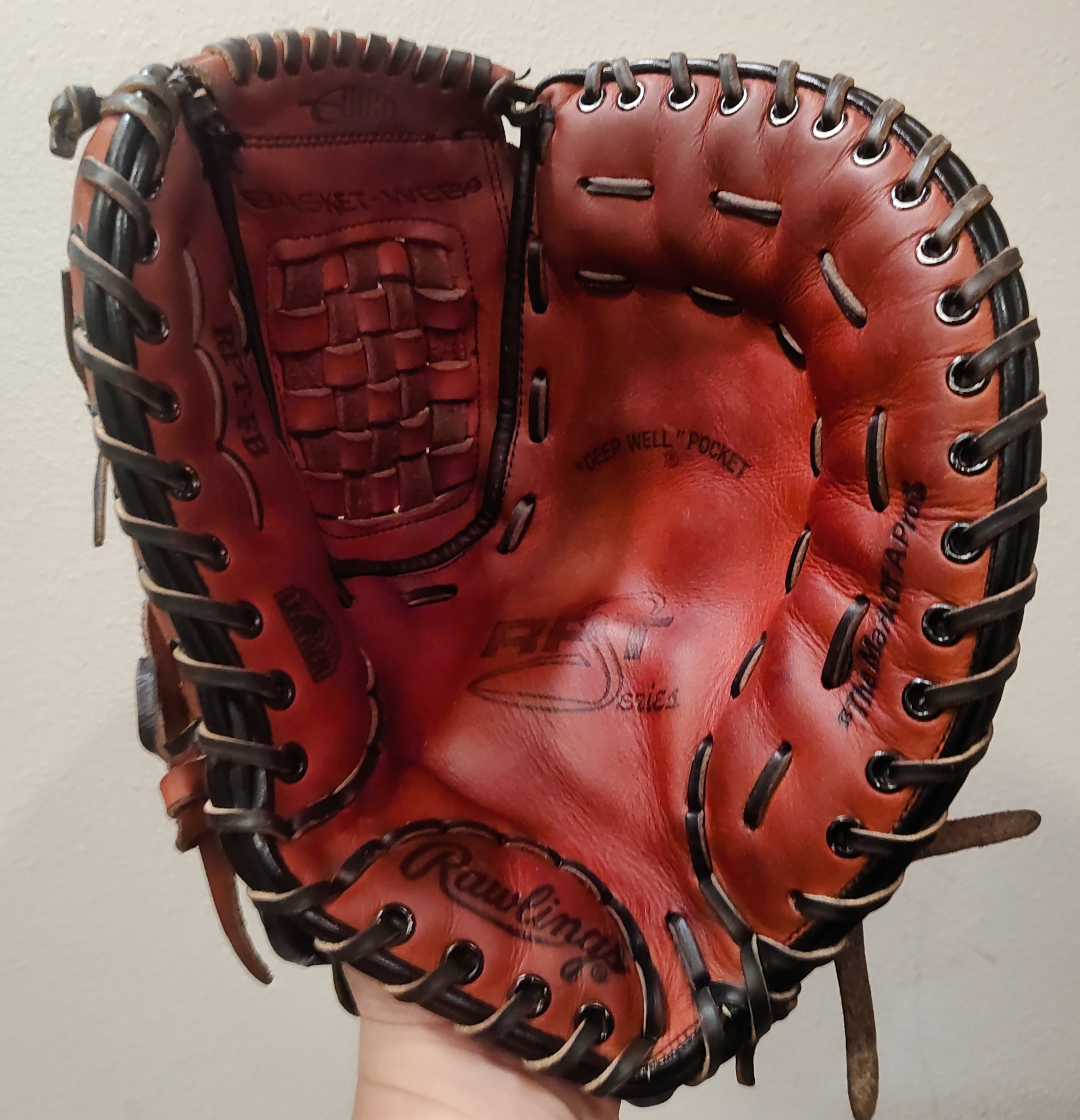 Rawlings RPT Series RPT-FB Baseball/Softball First Base Mitt RHT - SEE PICS!!! | SidelineSwap