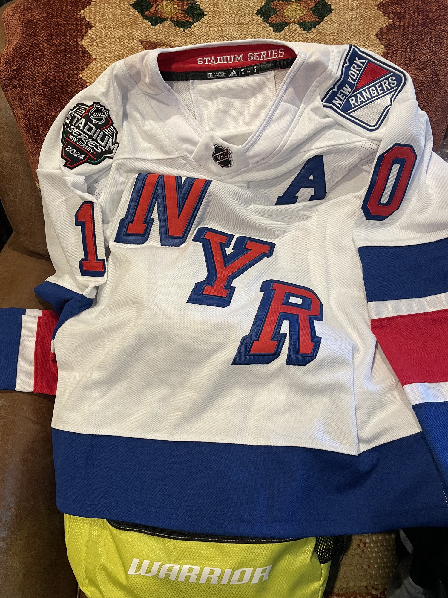 Panarin Rangers Stadium Series Jersey | SidelineSwap