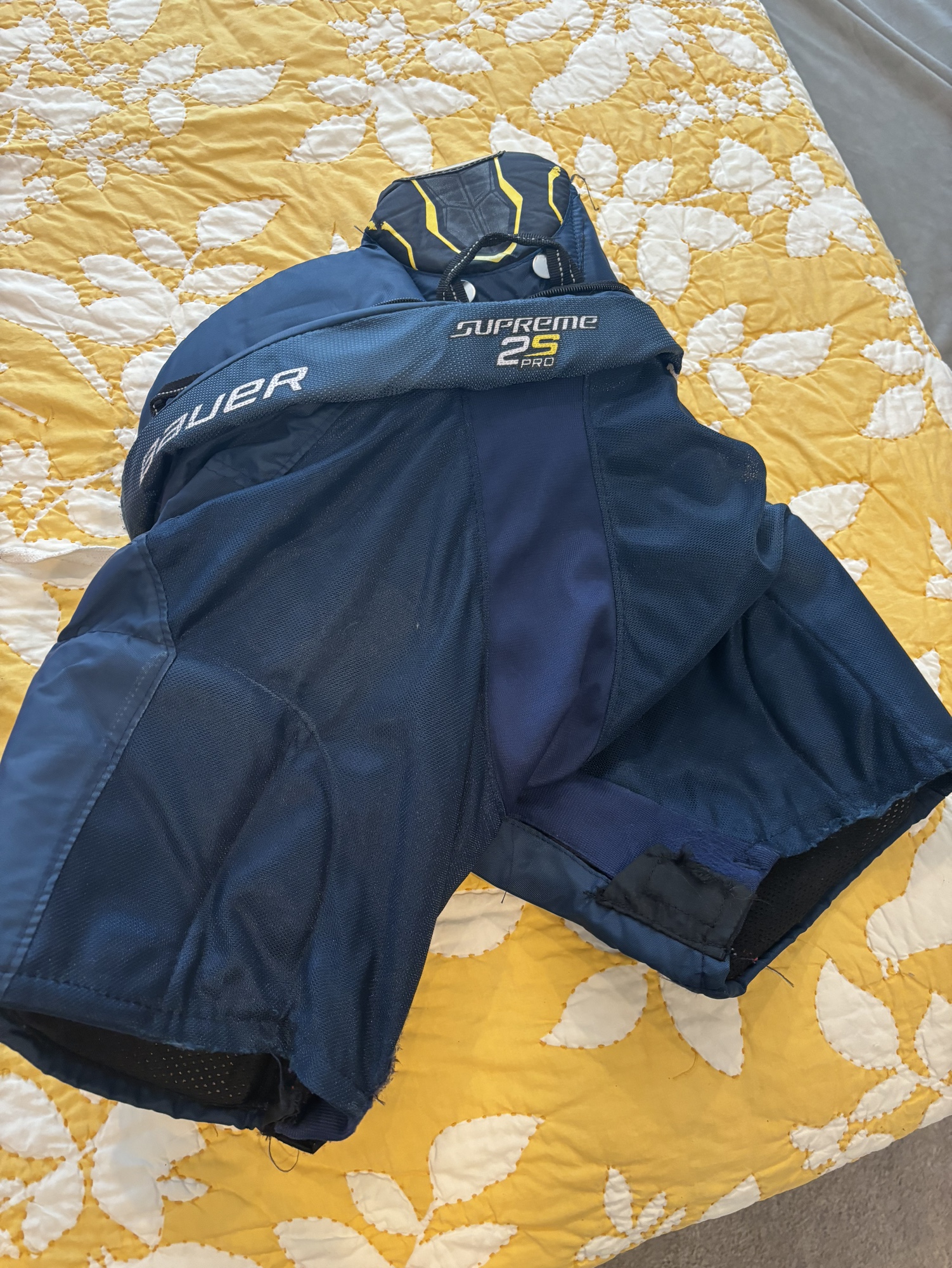 Bauer Hockey Pants Hockey Shell Breezer - Youth Medium - NAVY BLUE ...