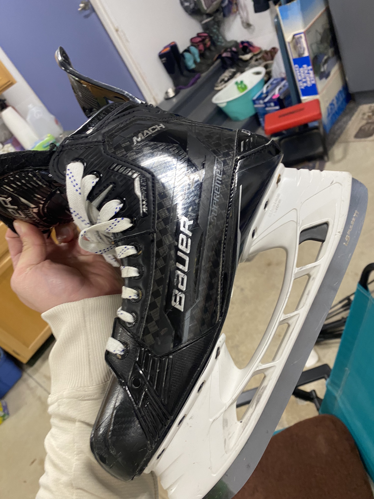Bauer supreme Mach skates barely Worn | SidelineSwap