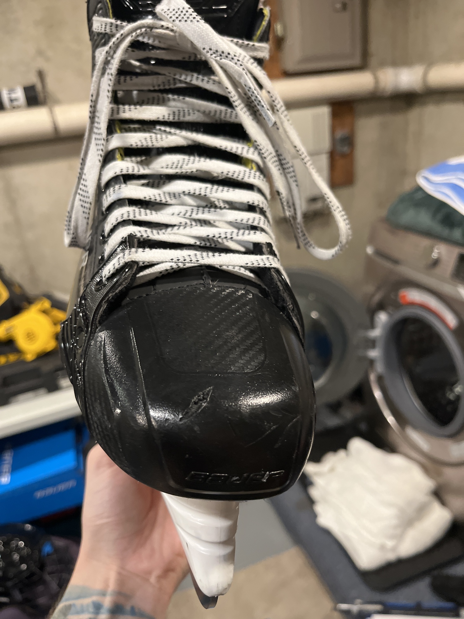 Bauer Supreme M5 Pro Senior (Fly-Ti Blades) Like New!!! | SidelineSwap