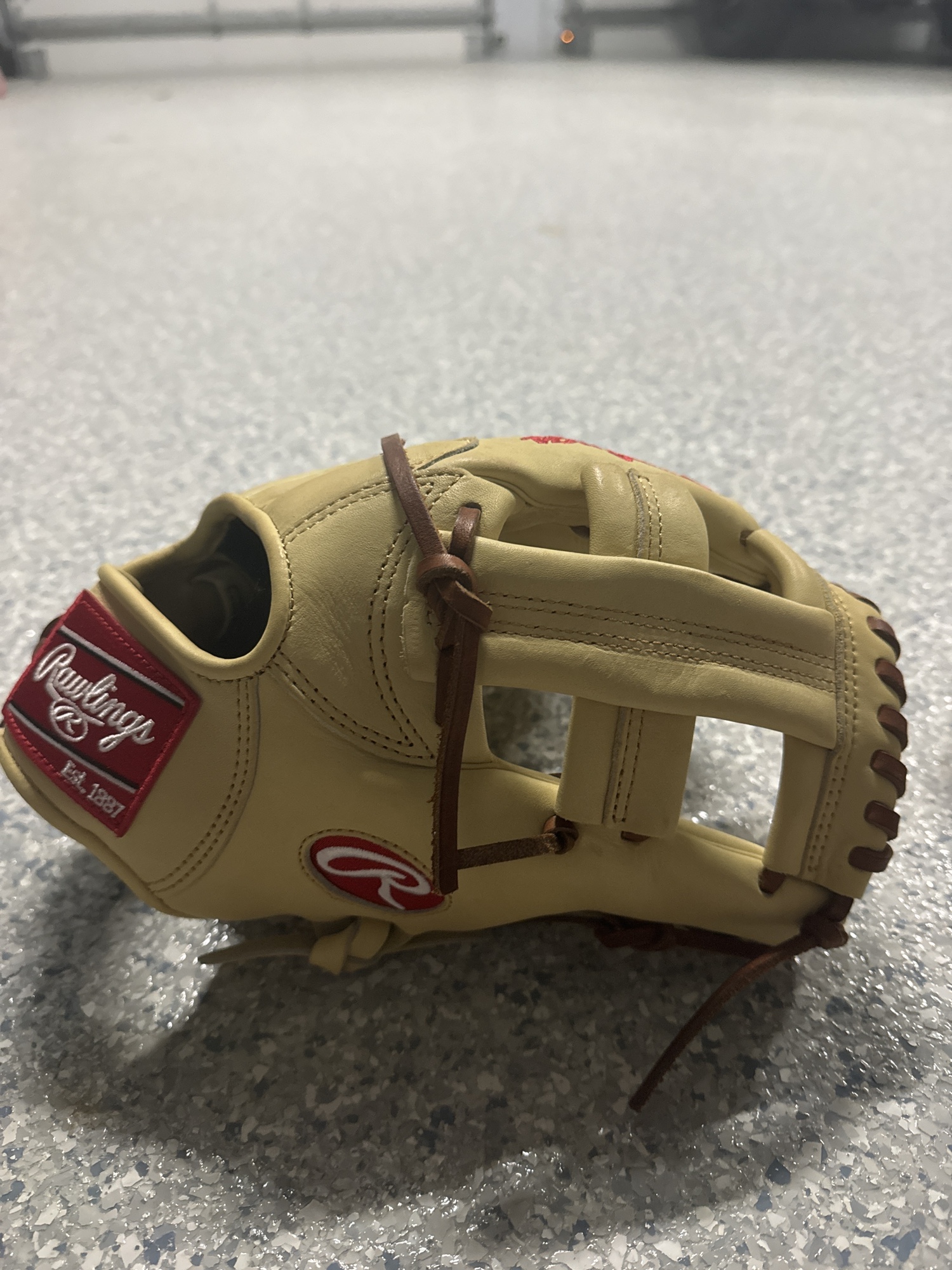New 2023 Infield Trea Turner 11.5" Heart of the Hide Baseball Glove ...