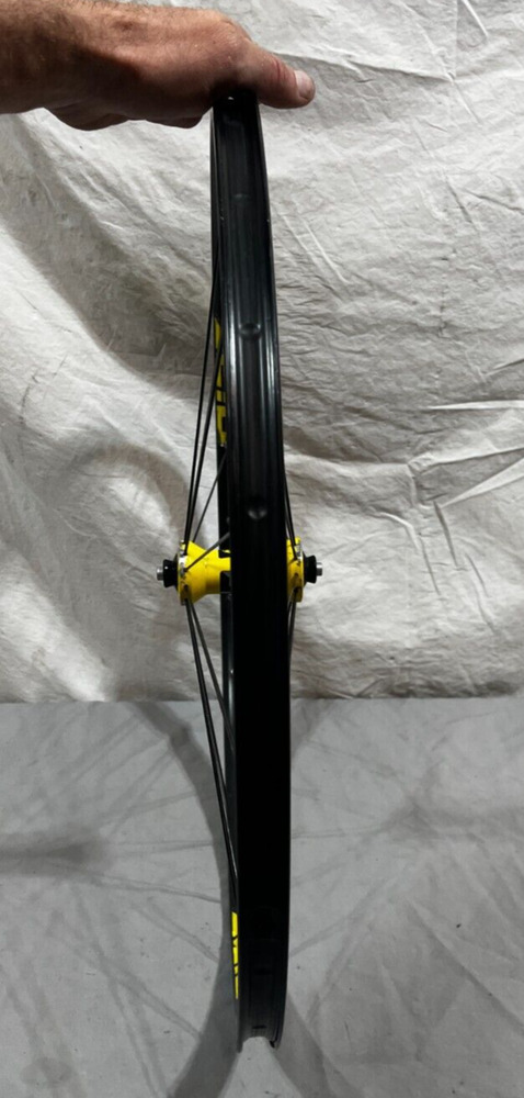 Mavic Crossride 24-Radial Spoke Lightweight Black Aluminum 26" Front ...