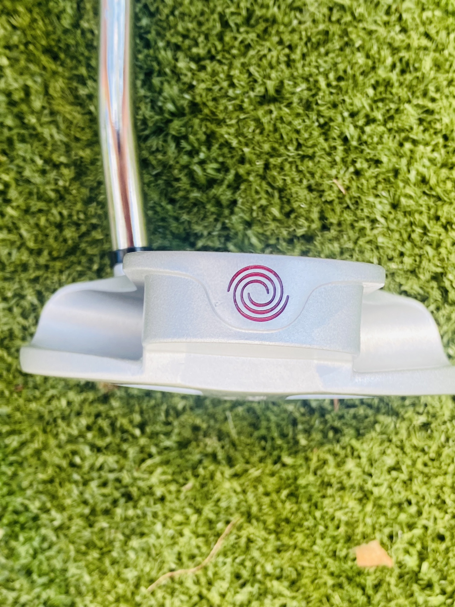 Odyssey White Hot OG 2 Ball Putter | SidelineSwap