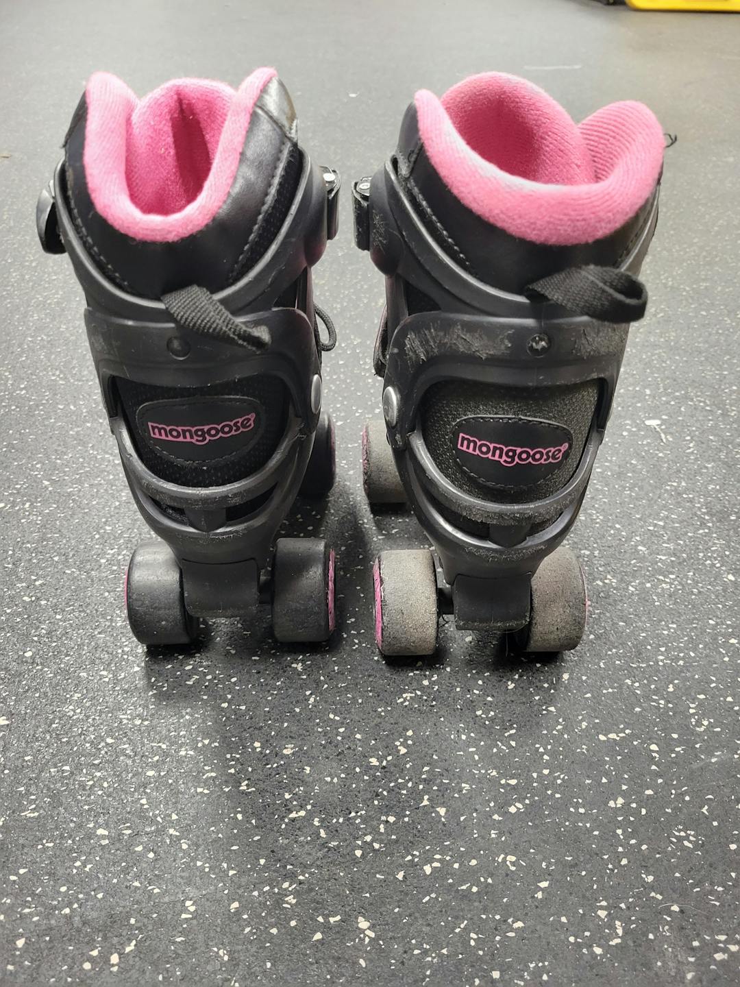 Used Mongoose Adjustable 1-4 Adjustable Inline Skates - Rec And Fitness ...
