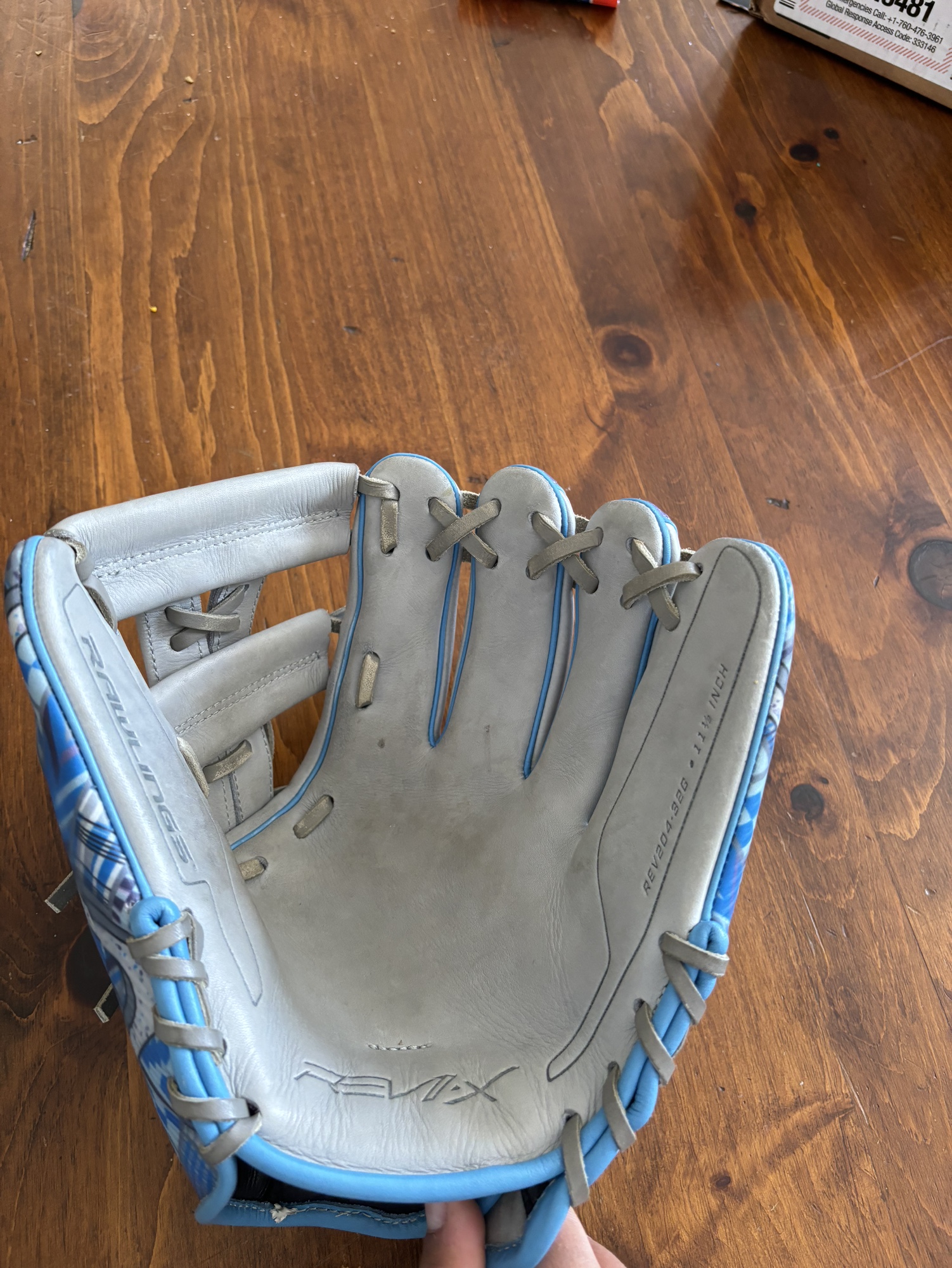 Rawlings Rev1X 11.5” right hand throw infielder glove | SidelineSwap