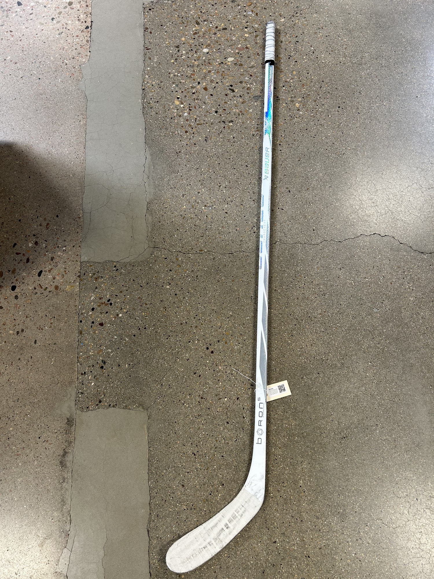 Limited Release used Senior Bauer Proto R Hockey Stick Right Handed P28 ...