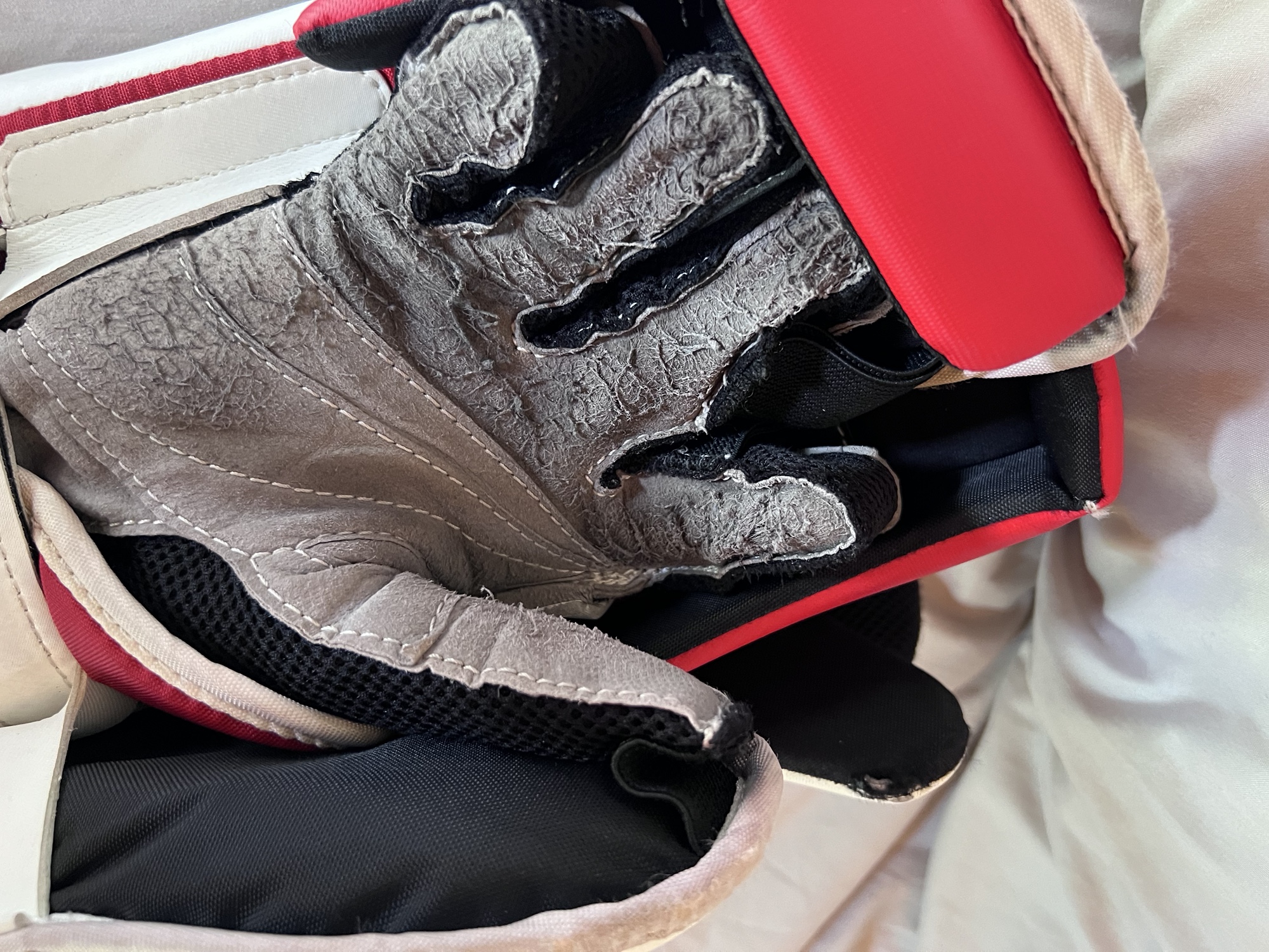 Ccm REVOLUTION 597 Full Set | SidelineSwap