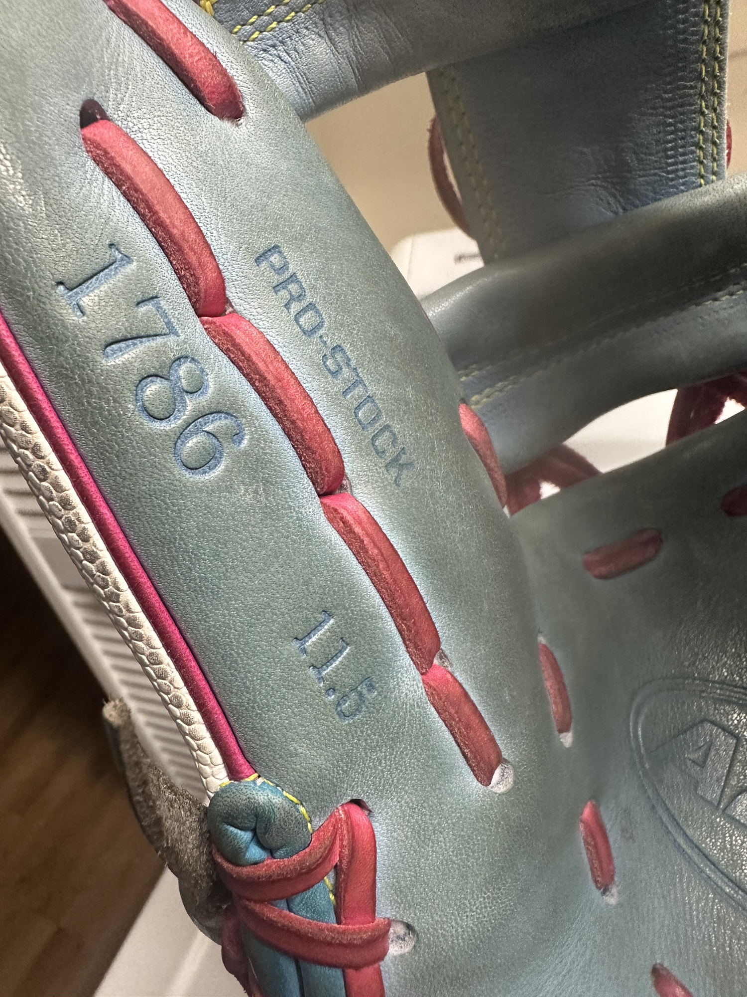 Wilson A2000 1786 11.5 Wht/teal/blk | SidelineSwap