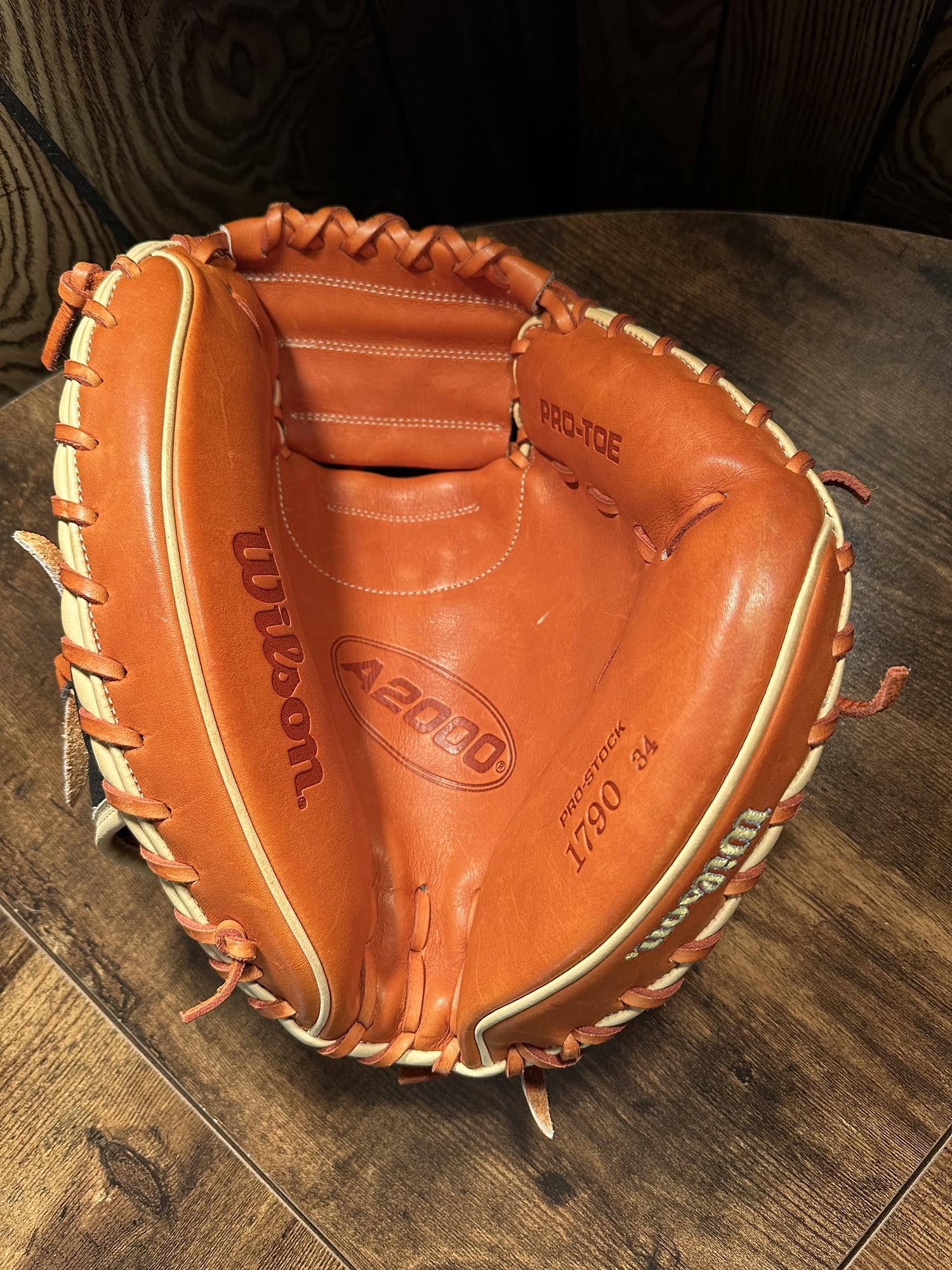 New Catcher's 34" A2000 1790 | SidelineSwap