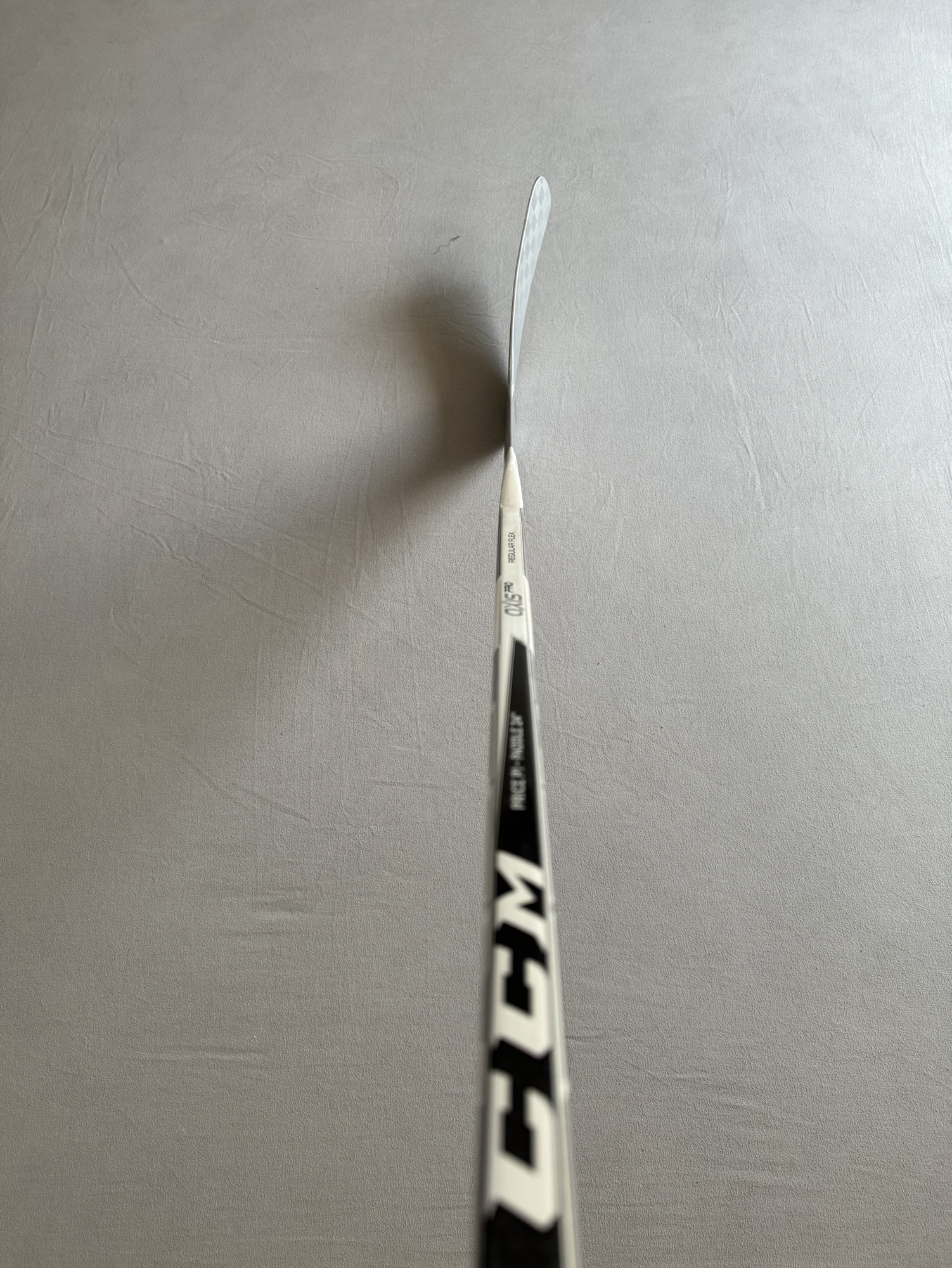 New Intermediate CCM Axis Pro Regular Goalie Stick 24" Paddle ...