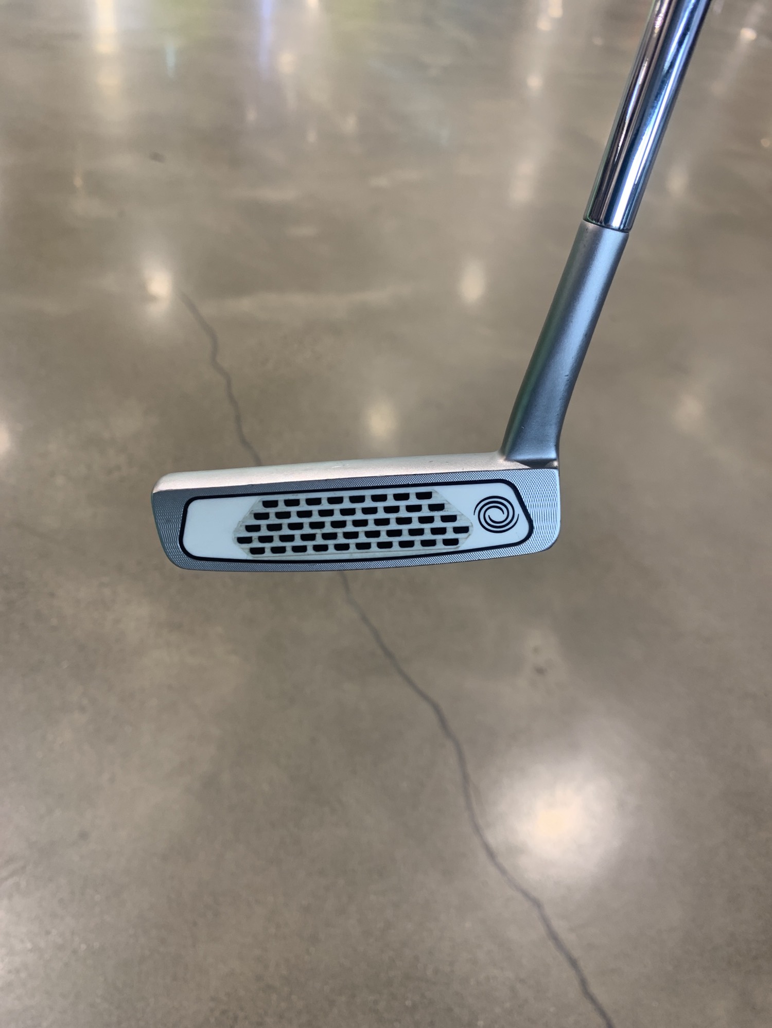 Used Men's Odyssey Stroke Lab 9 Blade Putter Right Handed | SidelineSwap