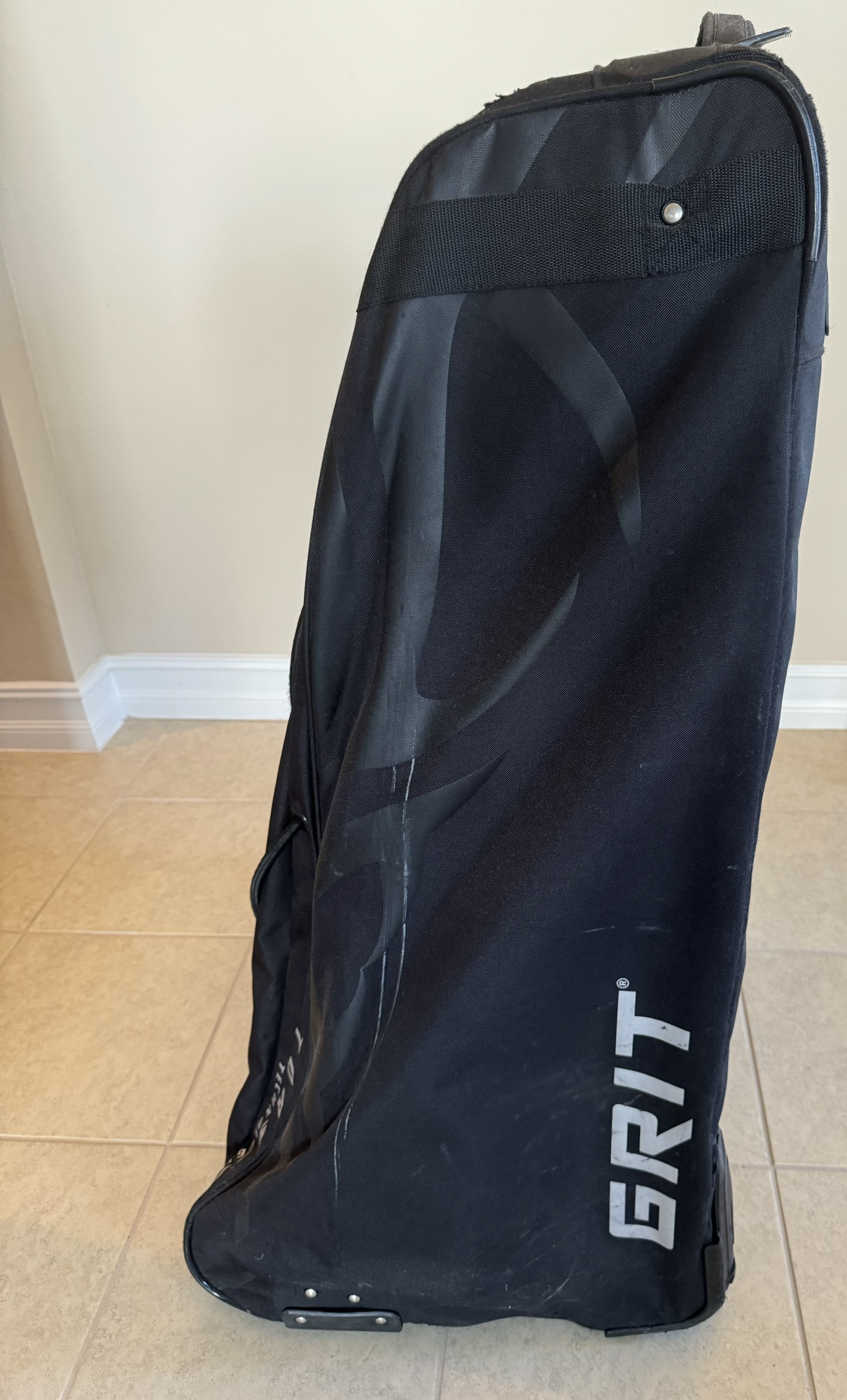 Grit Sumo goalie wheeled bag | SidelineSwap