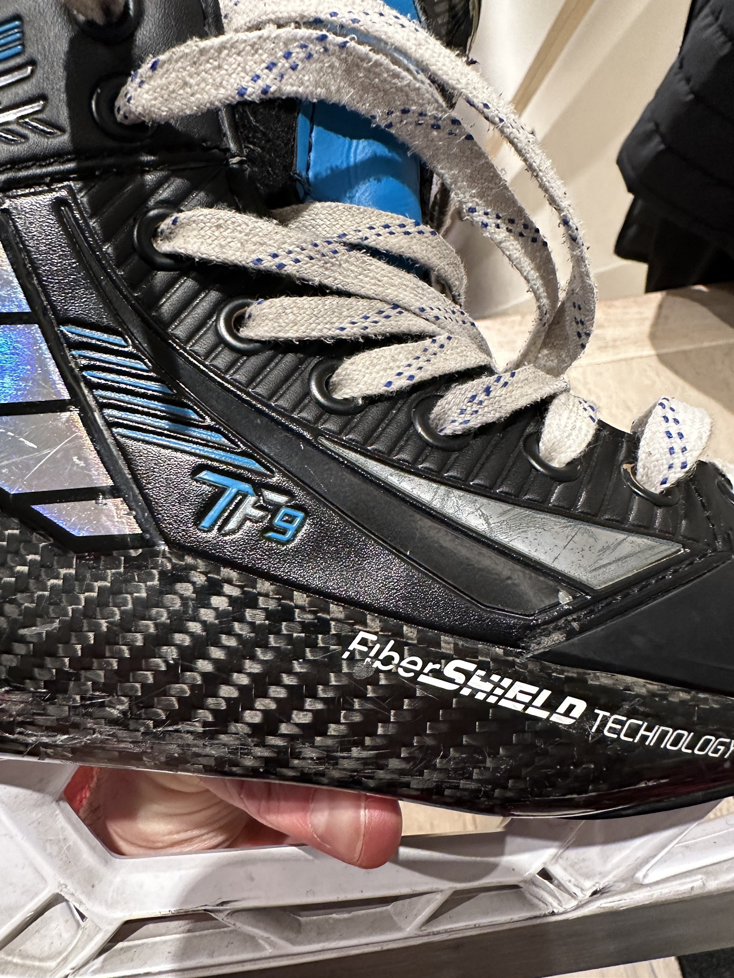True TF9 goalie skates | SidelineSwap