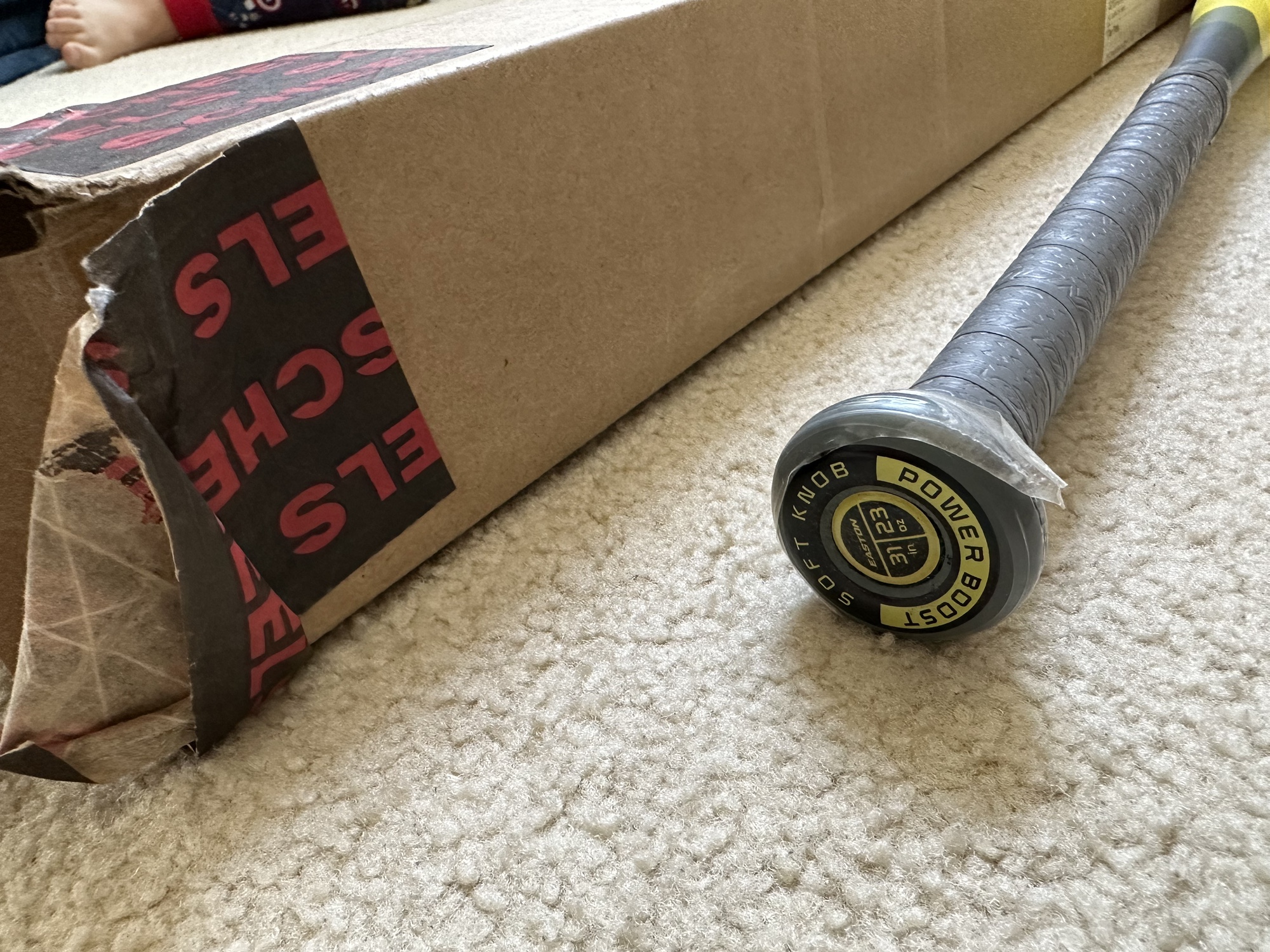 New 2024 Easton USSSA Certified Composite 23 oz 31" Hype Fire Bat | SidelineSwap